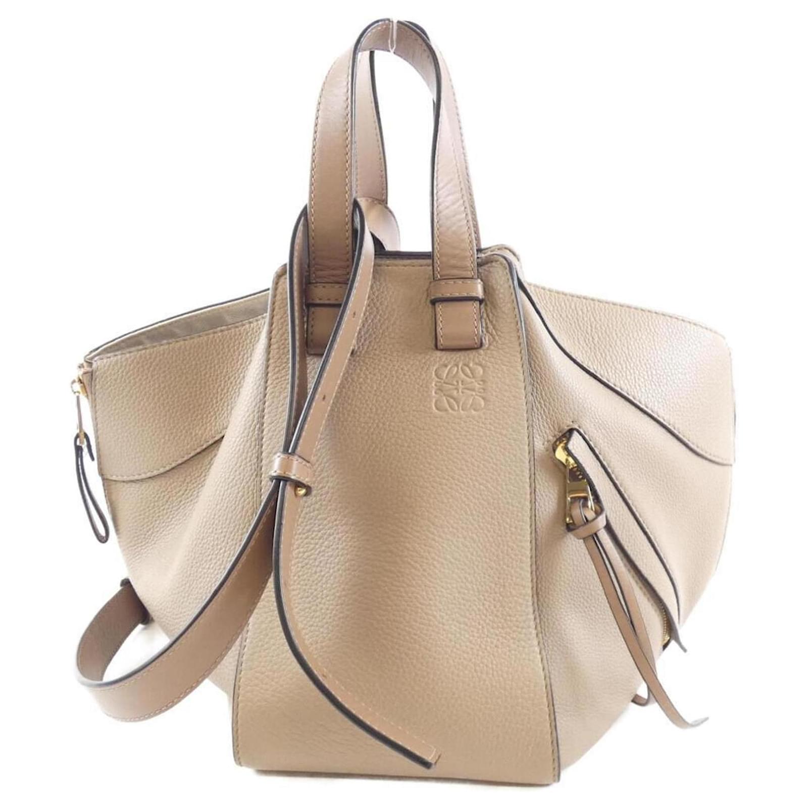 Loewe Hammock Small Shoulder Bag Sand Leather ref.2003700 - Joli Closet