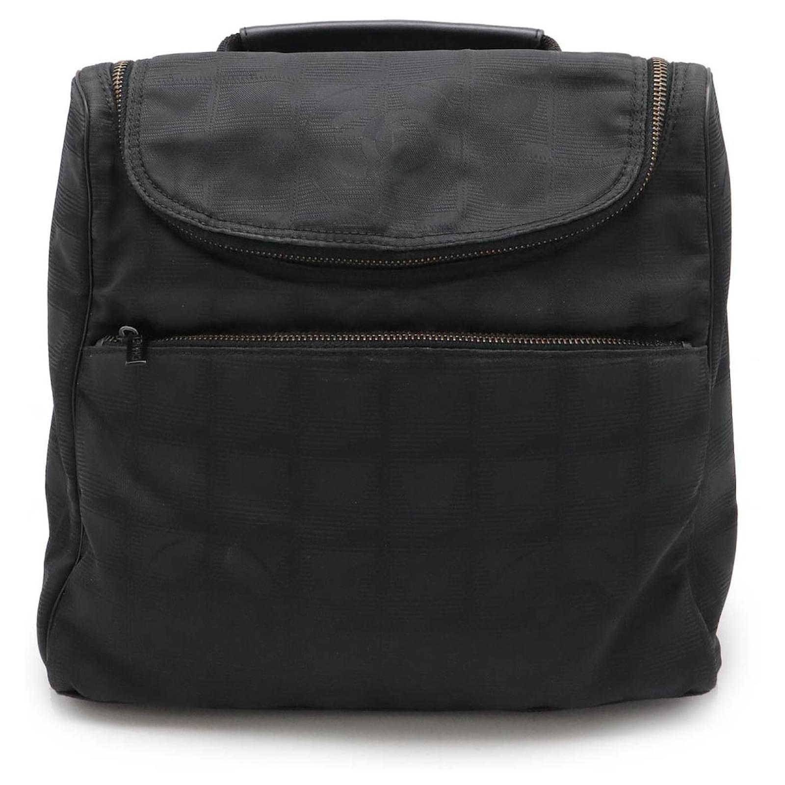 Chanel Nylon Jacquard Leather Backpack Black Cloth ref.2004931 - Joli ...