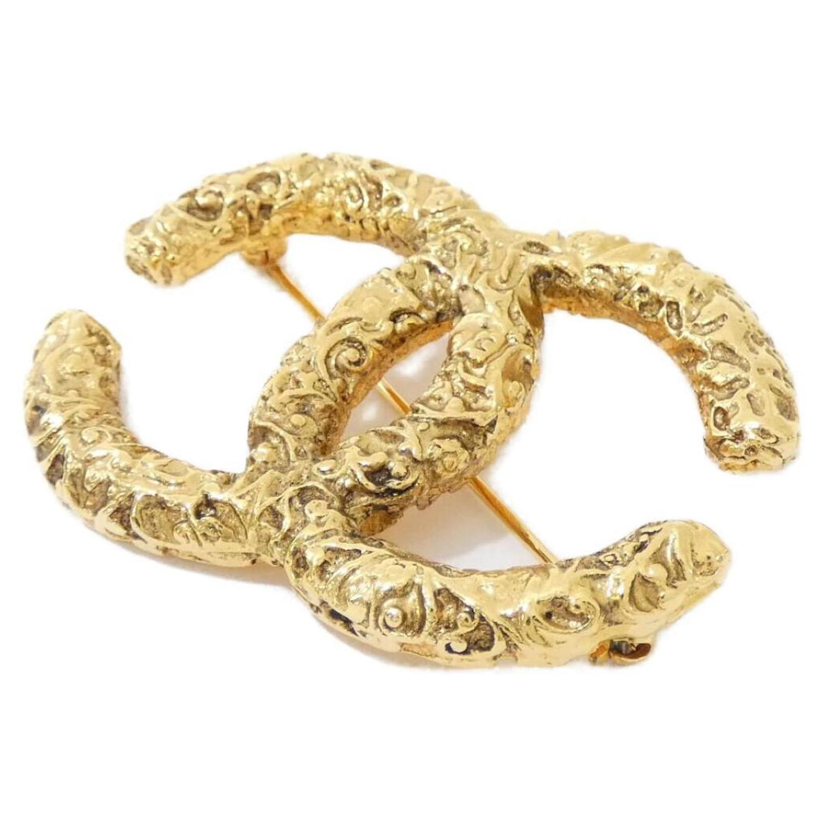 Chanel Coco Mark Golden Gold-plated ref.2010168 - Joli Closet