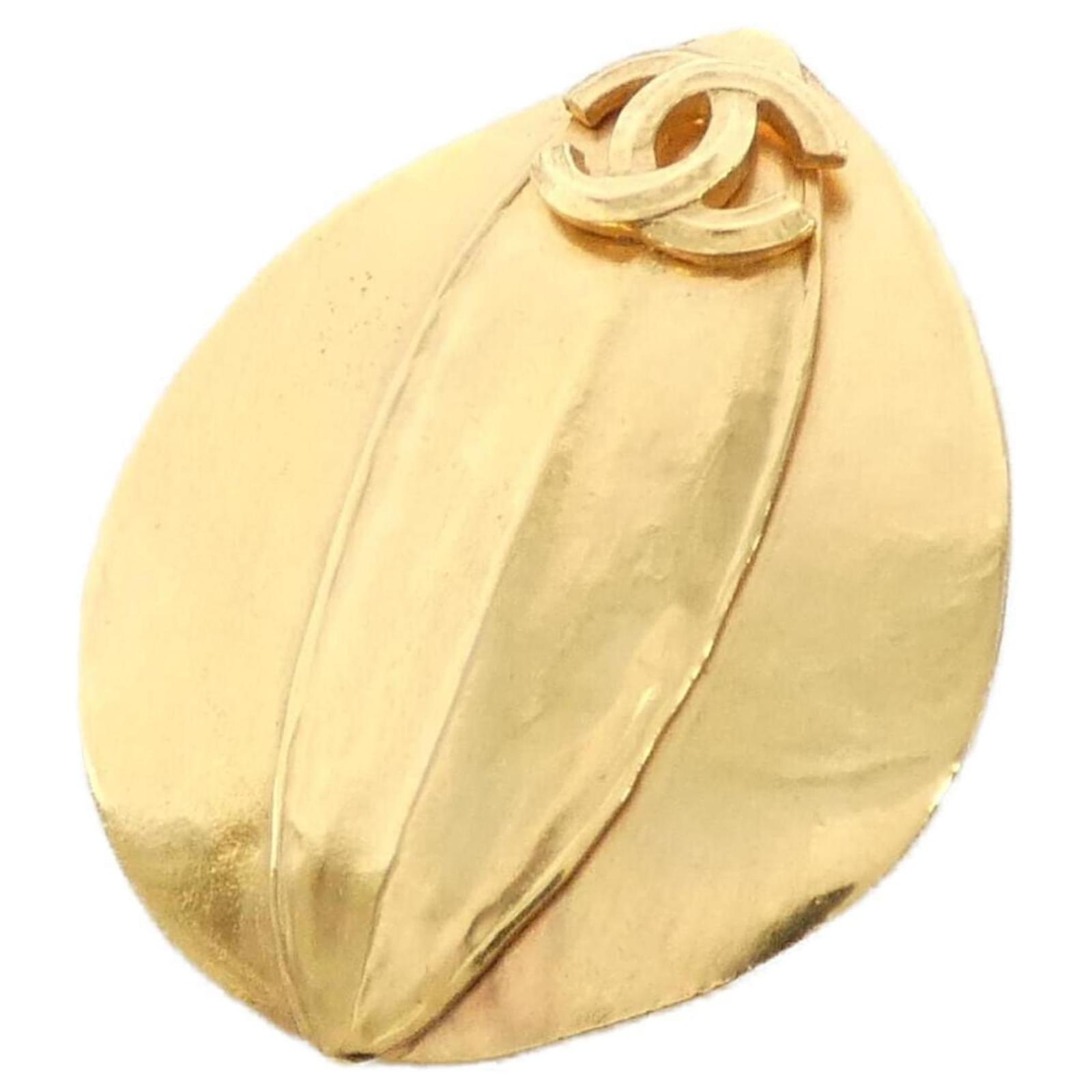 Chanel Coco Mark Golden Gold-plated ref.2010357 - Joli Closet