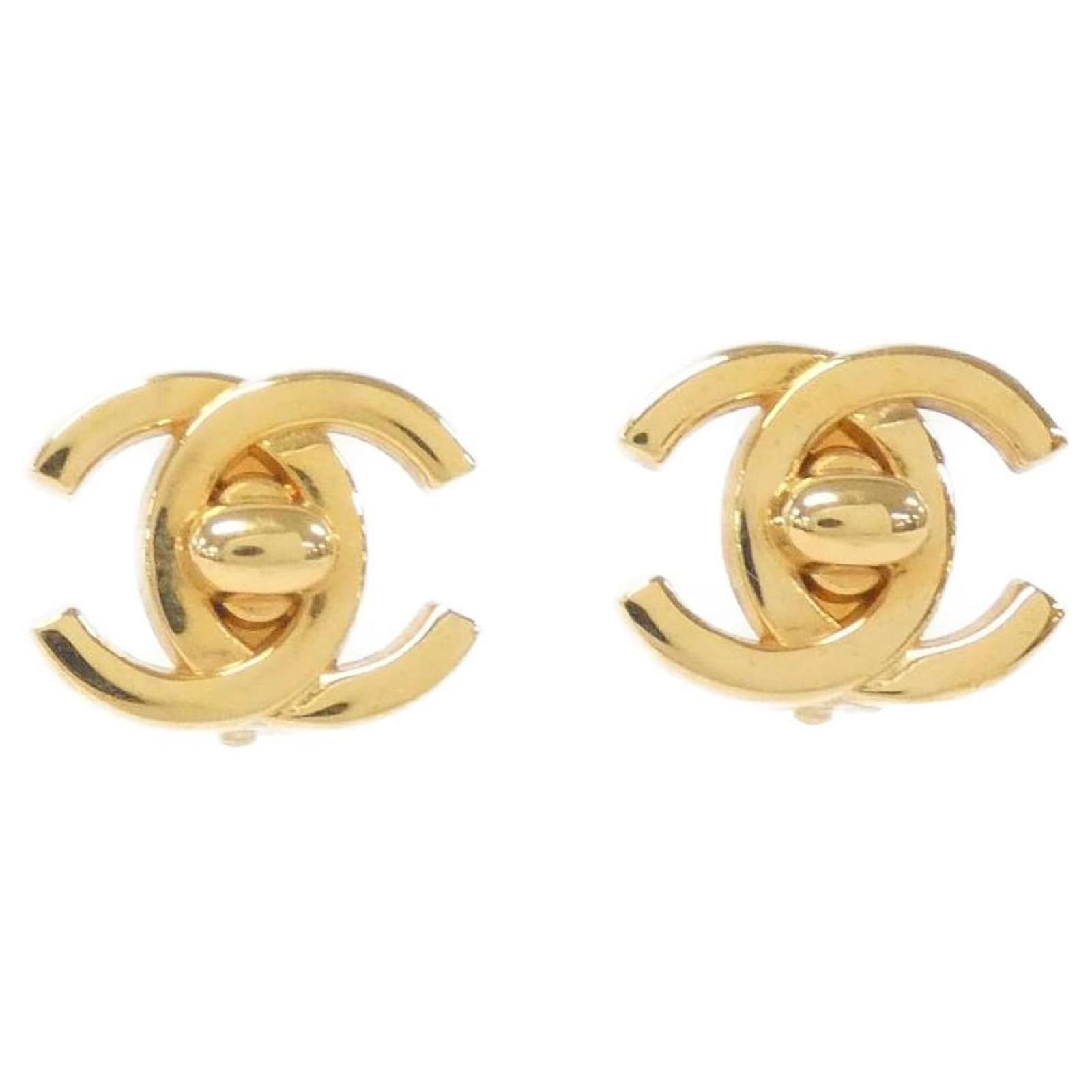 Chanel Coco Mark Golden White gold ref.2011905 - Joli Closet