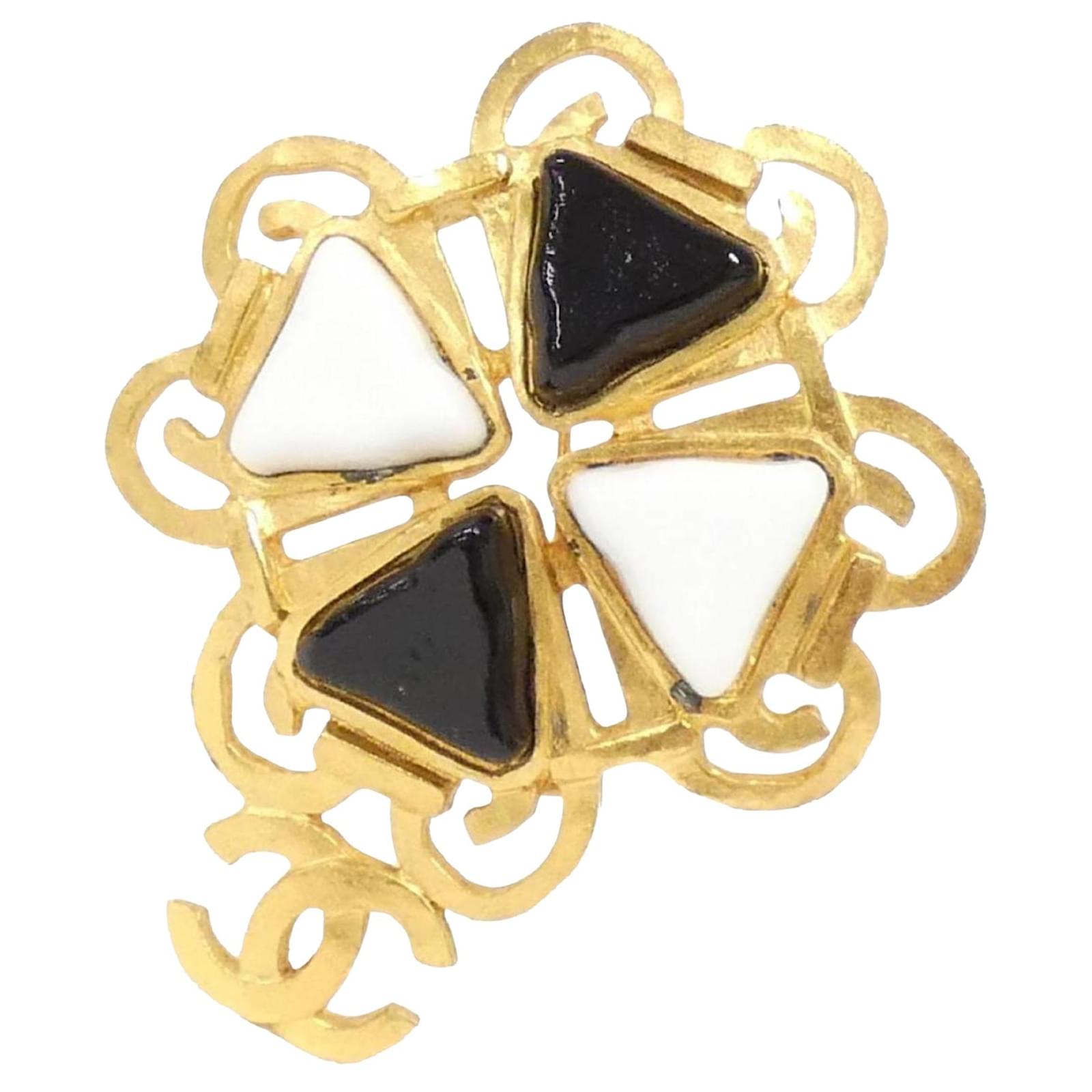 Chanel Coco Mark Golden Gold-plated ref.2012072 - Joli Closet