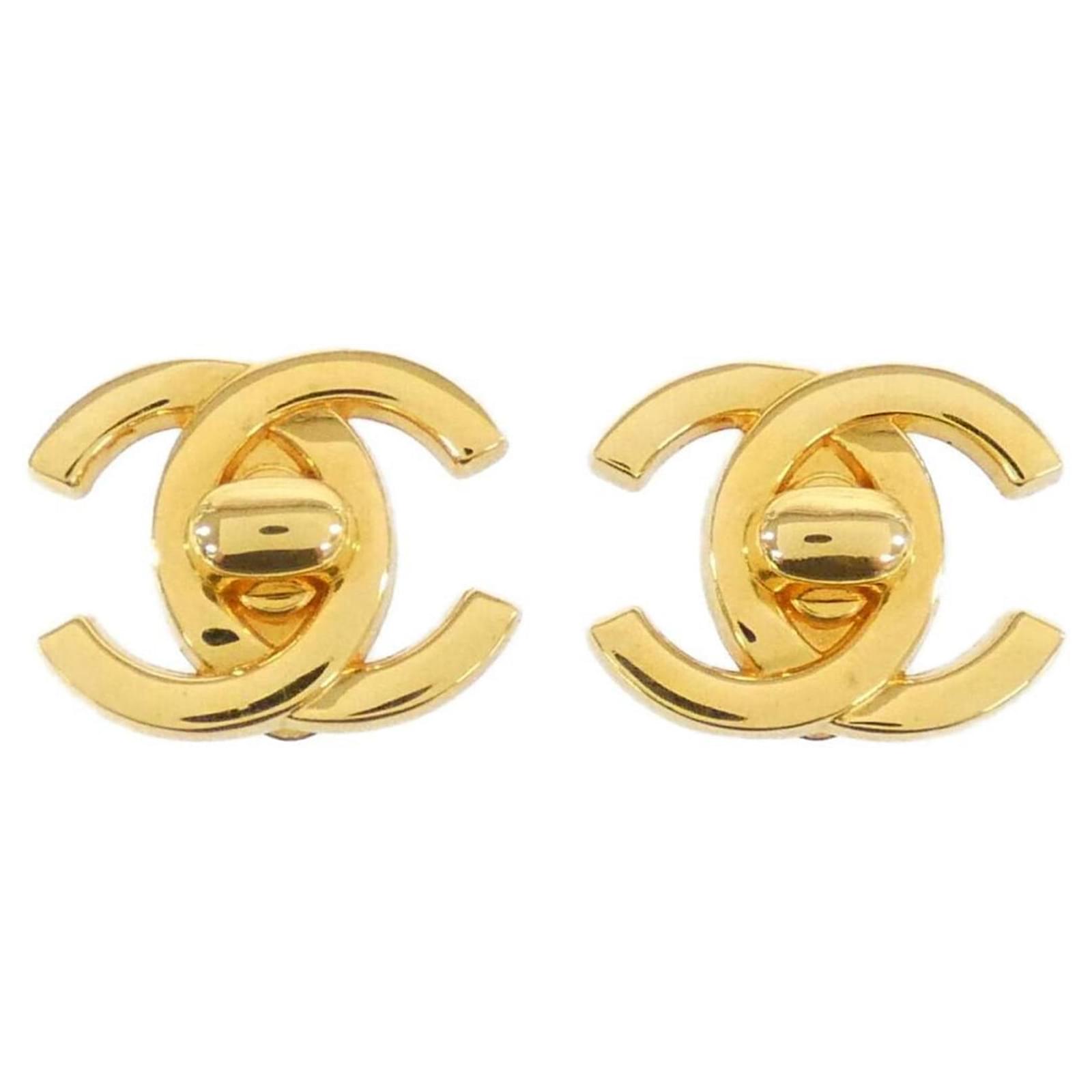 Chanel Coco Mark Plaqué or Doré ref.2012516 - Joli Closet