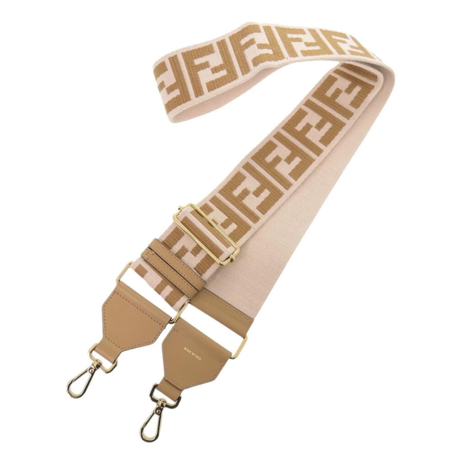 Fendi Shoulder Strap FF 8AV134 Beige Leather Cloth ref.2020455 - Joli ...