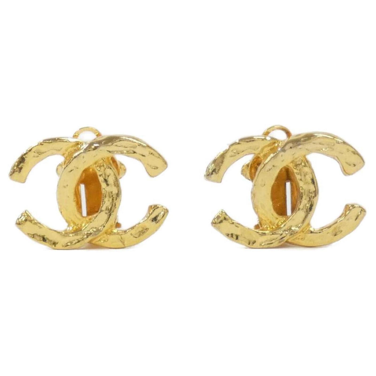 Chanel Coco Mark Golden Gold-plated ref.2021245 - Joli Closet