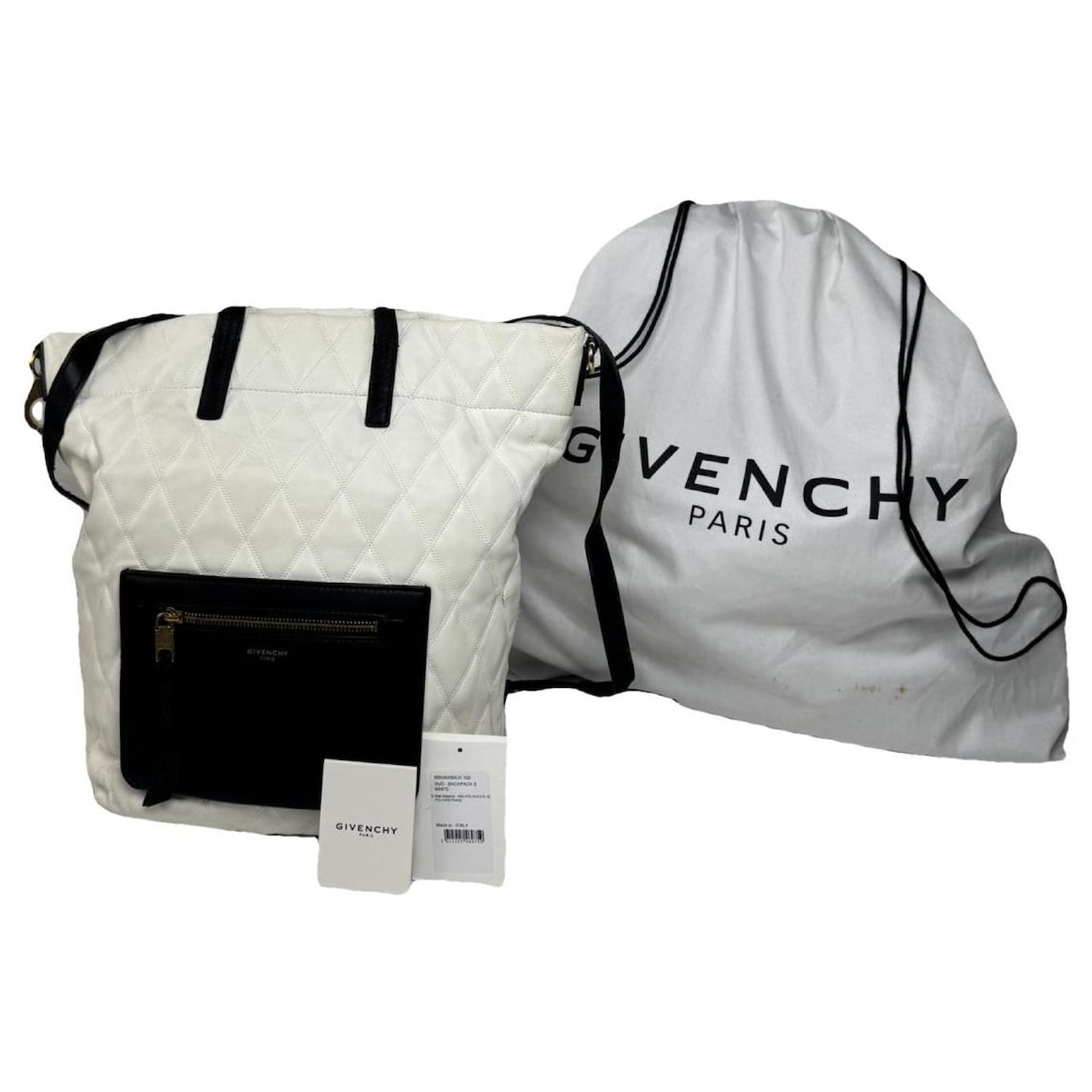 GIVENCHY Backpacks T. Vegan leather Black ref.2033978 - Joli Closet