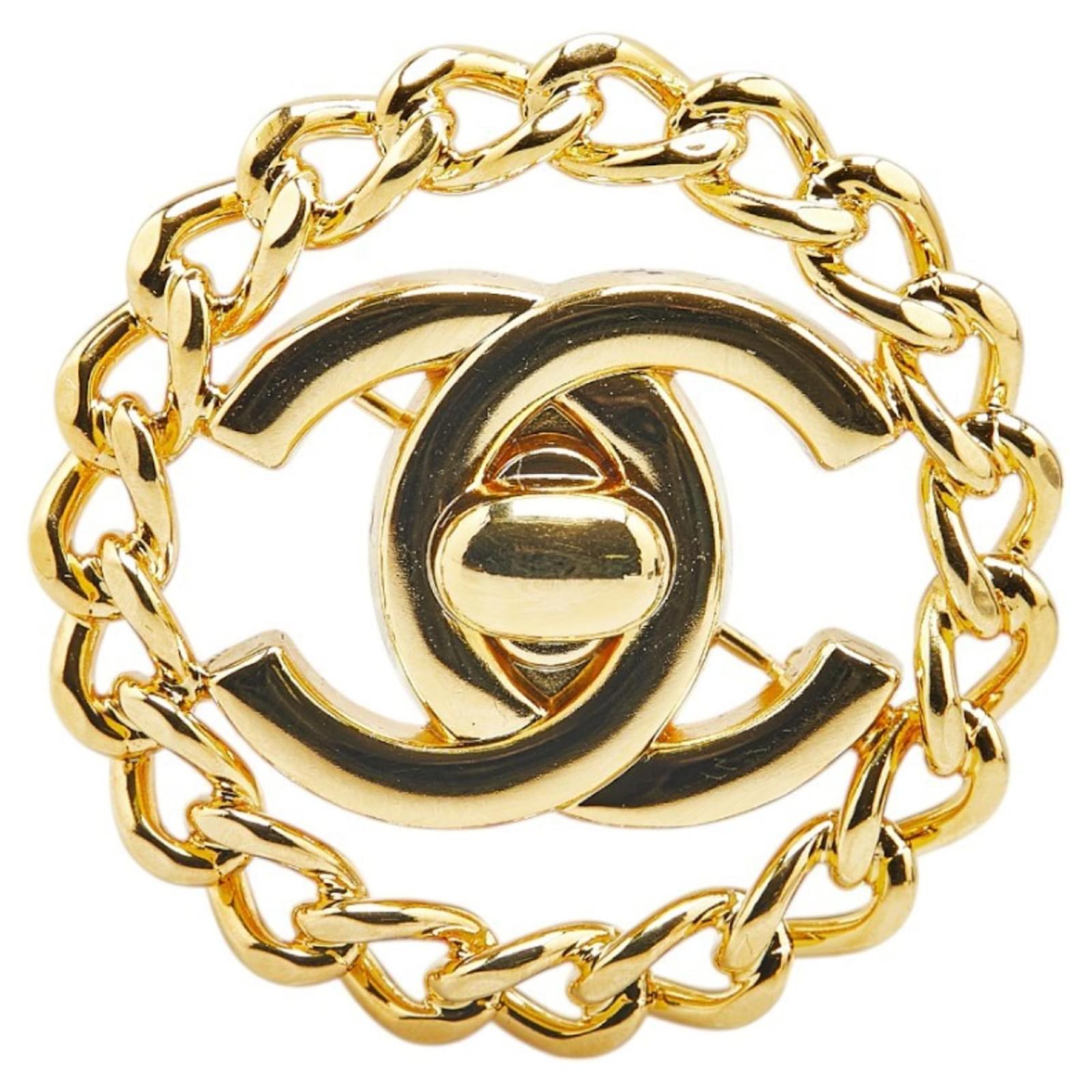 Chanel Coco Mark Golden Gold-plated ref.2040618 - Joli Closet