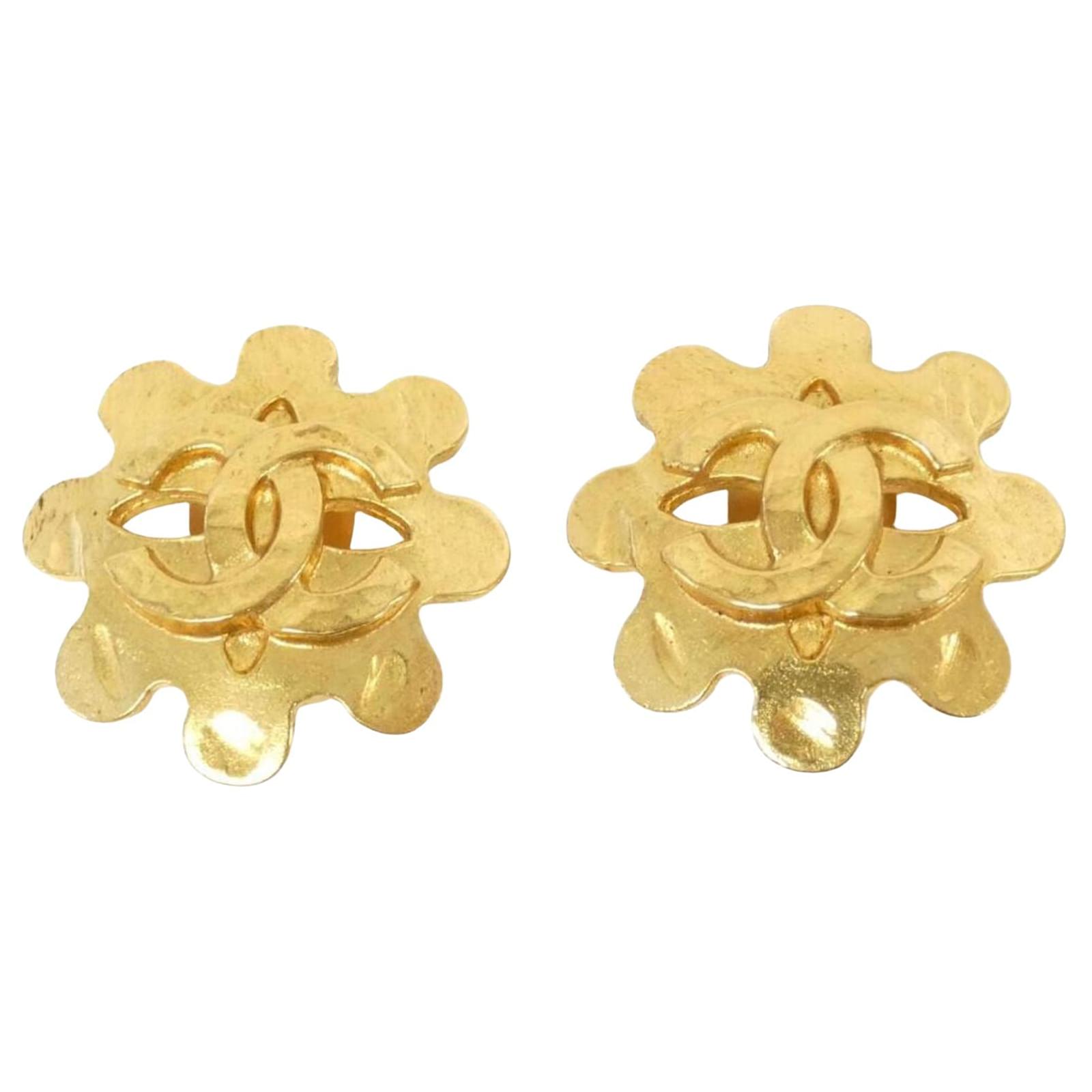 Chanel Coco Mark Golden Gold-plated ref.2042175 - Joli Closet