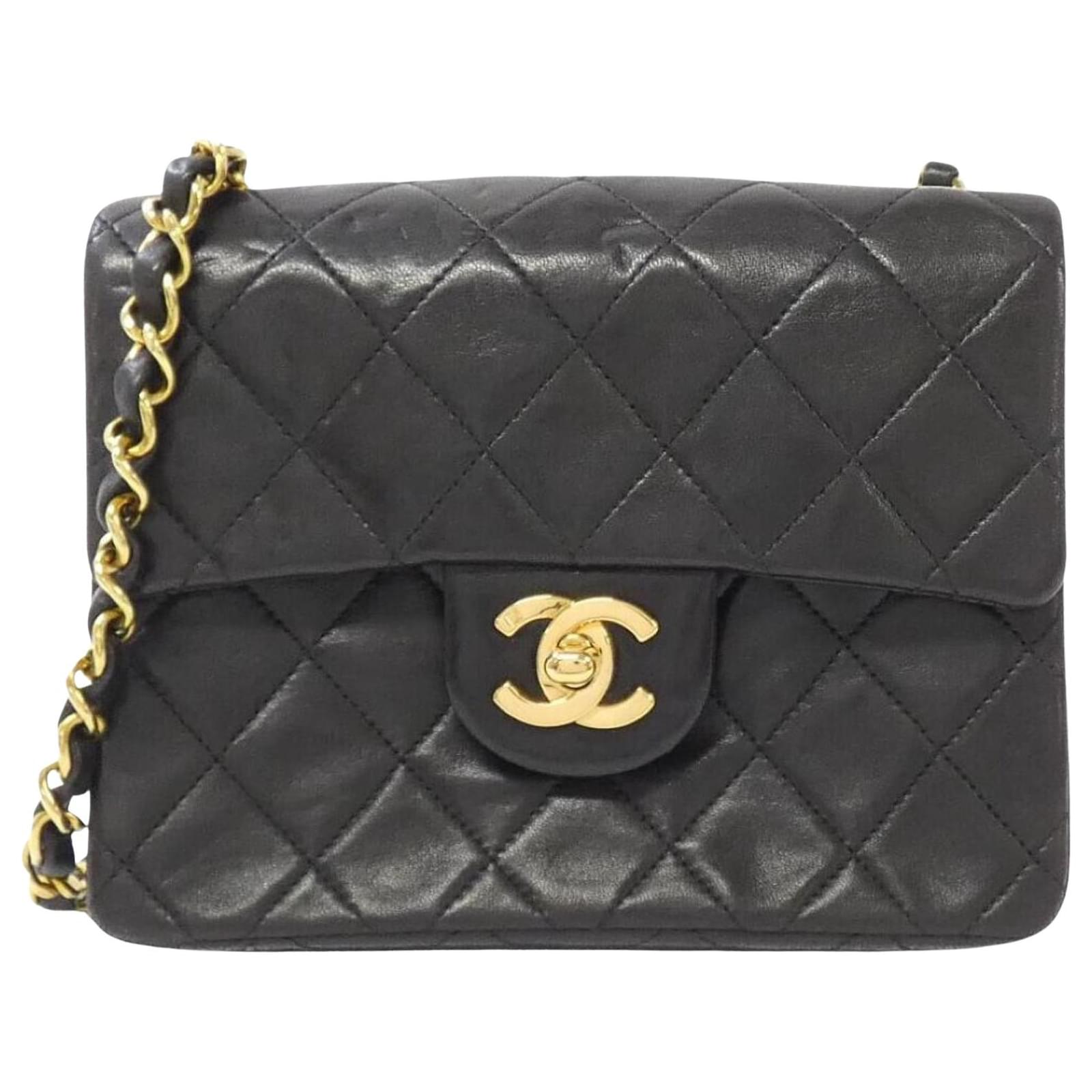Chanel Timeless Black Leather ref.2042181 - Joli Closet