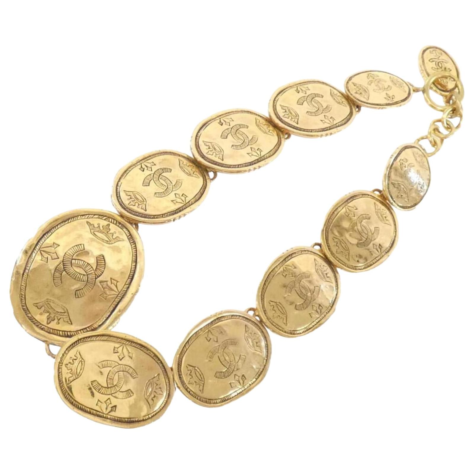 Chanel Coco Mark Golden Gold-plated ref.2047469 - Joli Closet