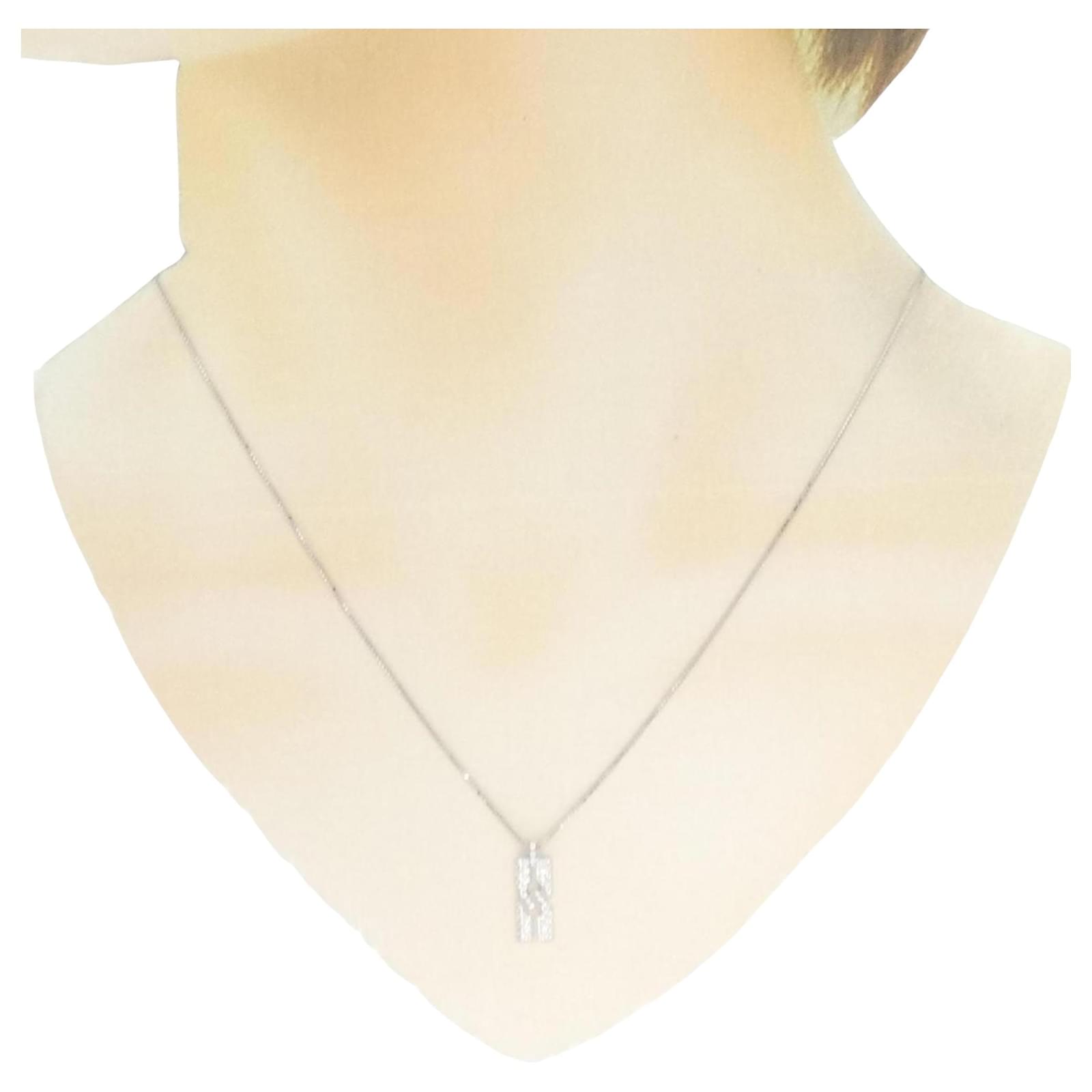 Gucci Infinity Silvery White gold ref.2049442 - Joli Closet