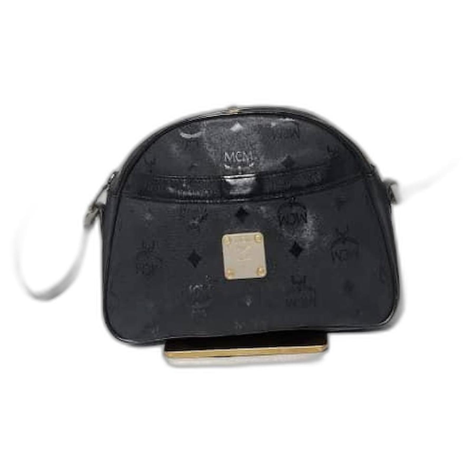 MCM Vintage Visetos Nylon Crossbody Bag Black ref.2050357 - Joli Closet