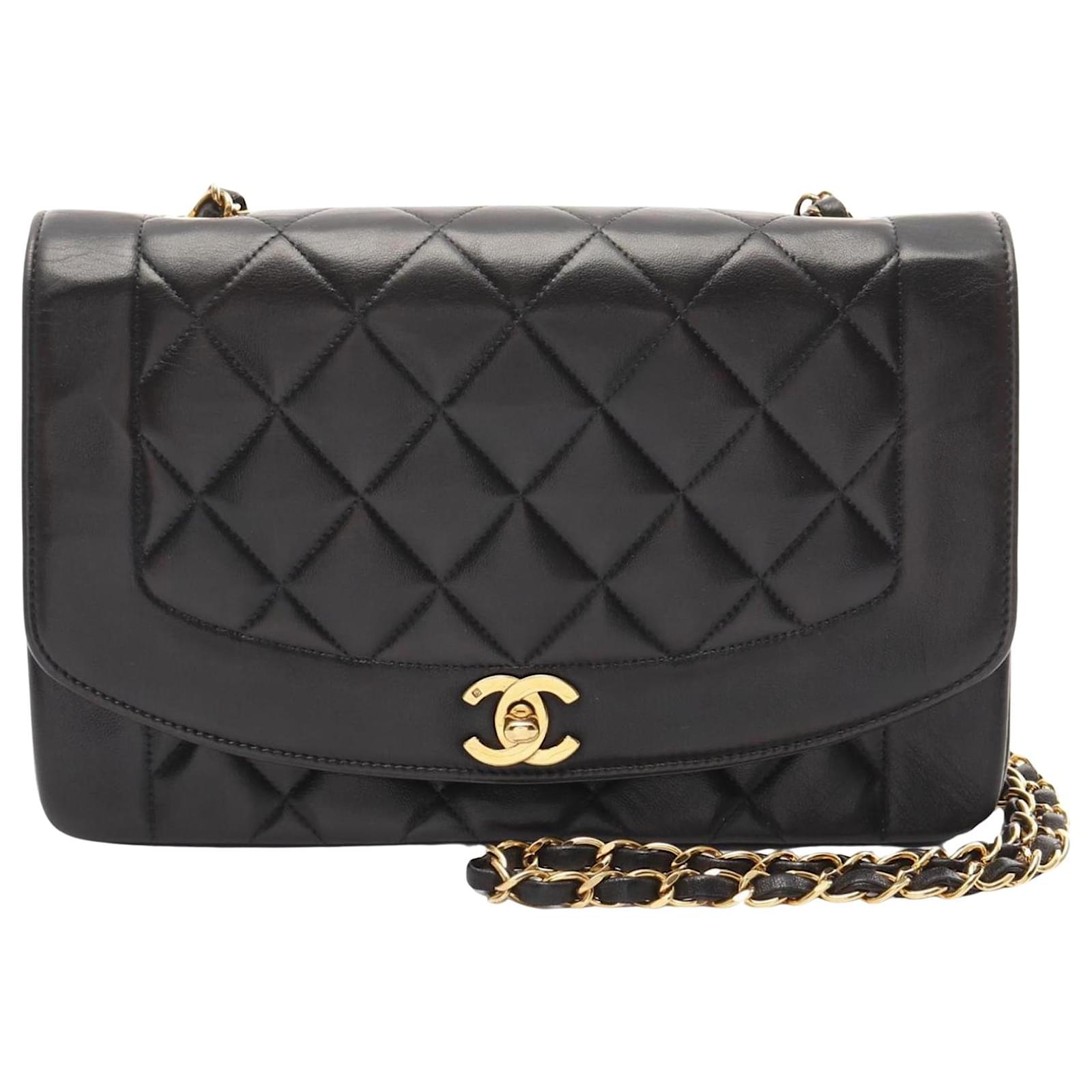 Chanel Diana Black Leather ref.JC2052064 (Sold) - Joli Closet