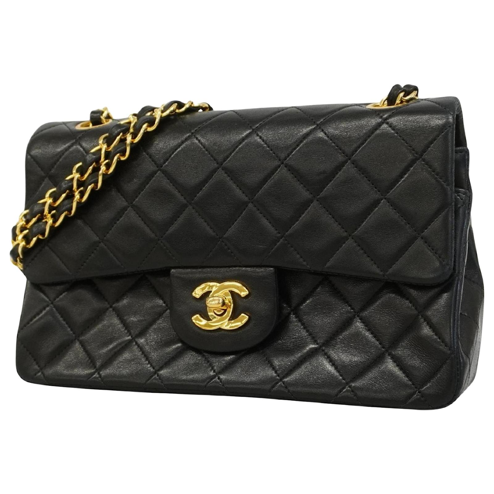 Chanel Timeless Black Leather ref.2057187 - Joli Closet