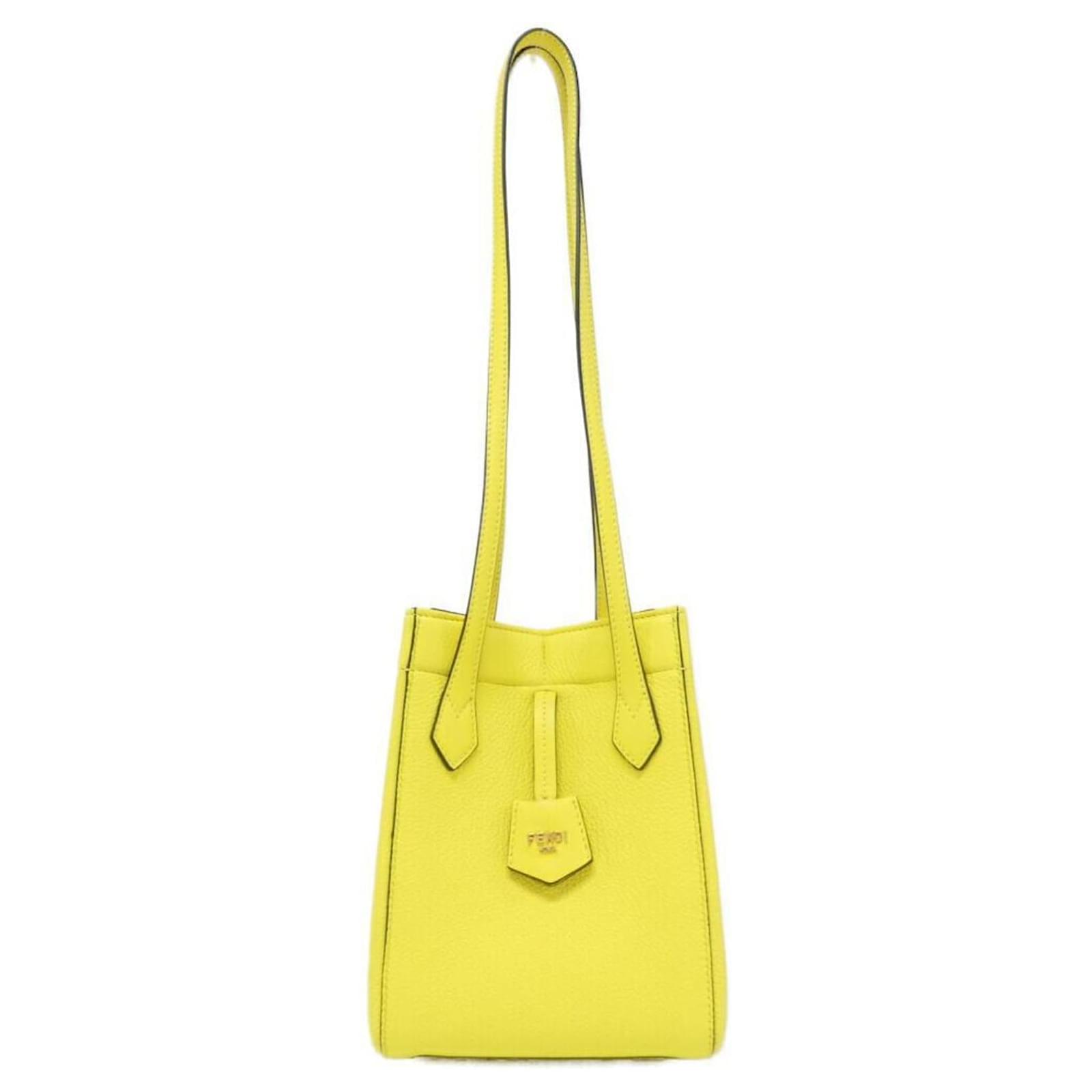 Fendi Origami Mini Shoulder Bag Golden Leather ref.2058807 - Joli Closet