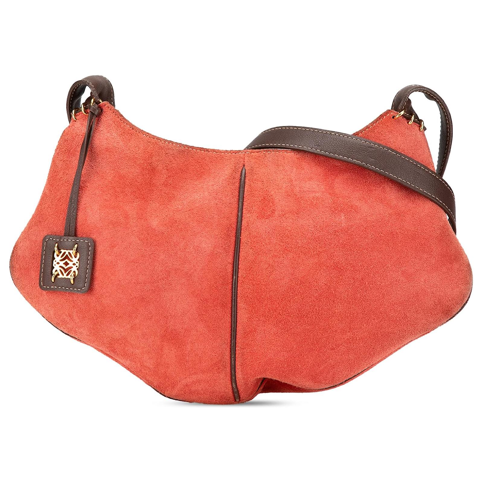LOEWE Red Suede Crossbody Leather ref.2060355 - Joli Closet