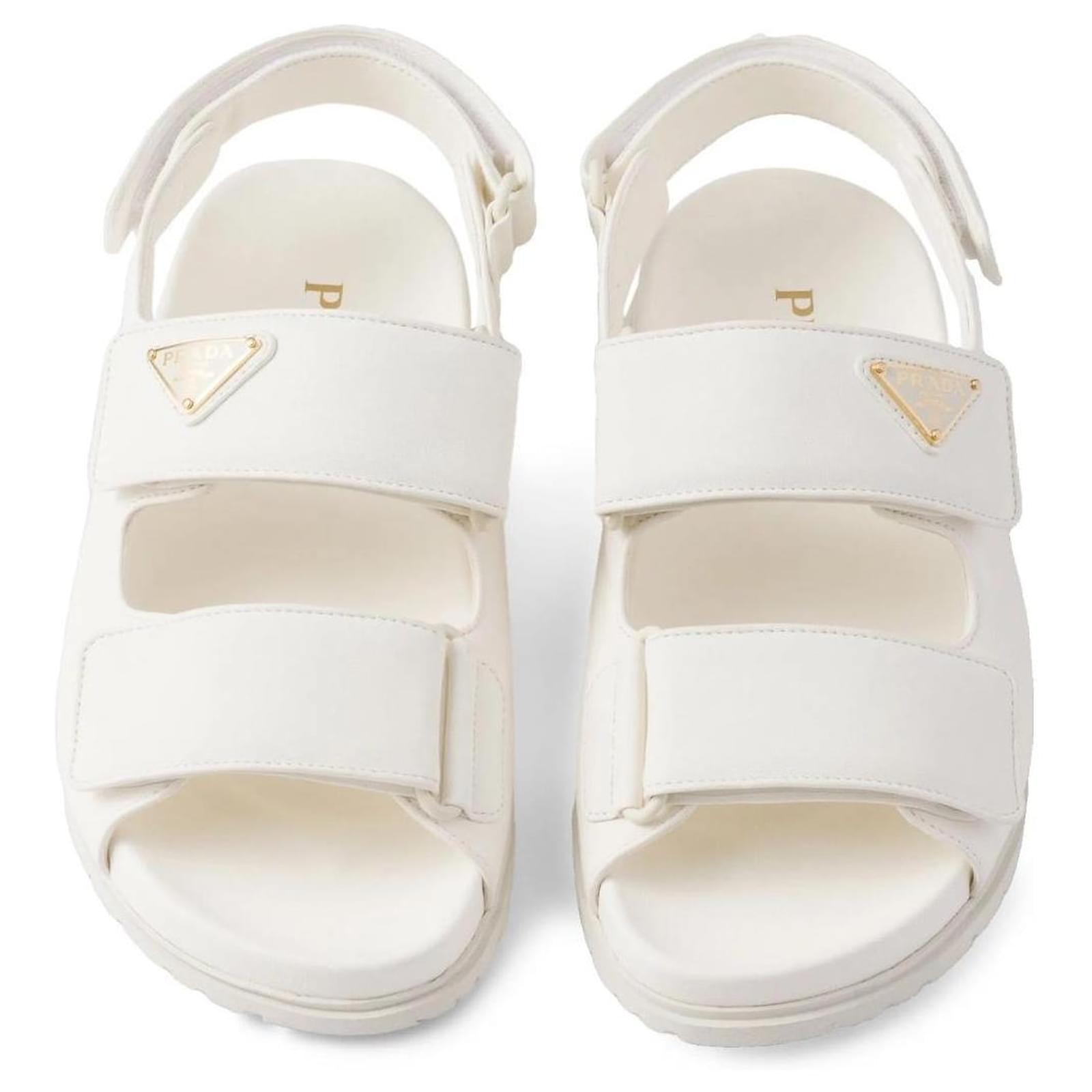 new white leather slingback sandals by Prada Gold hardware ref.2061501 ...