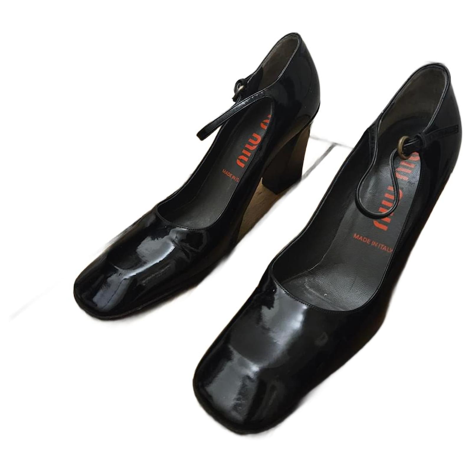 Miu Miu shoes for women in very good condition ref.2062299 - Joli Closet