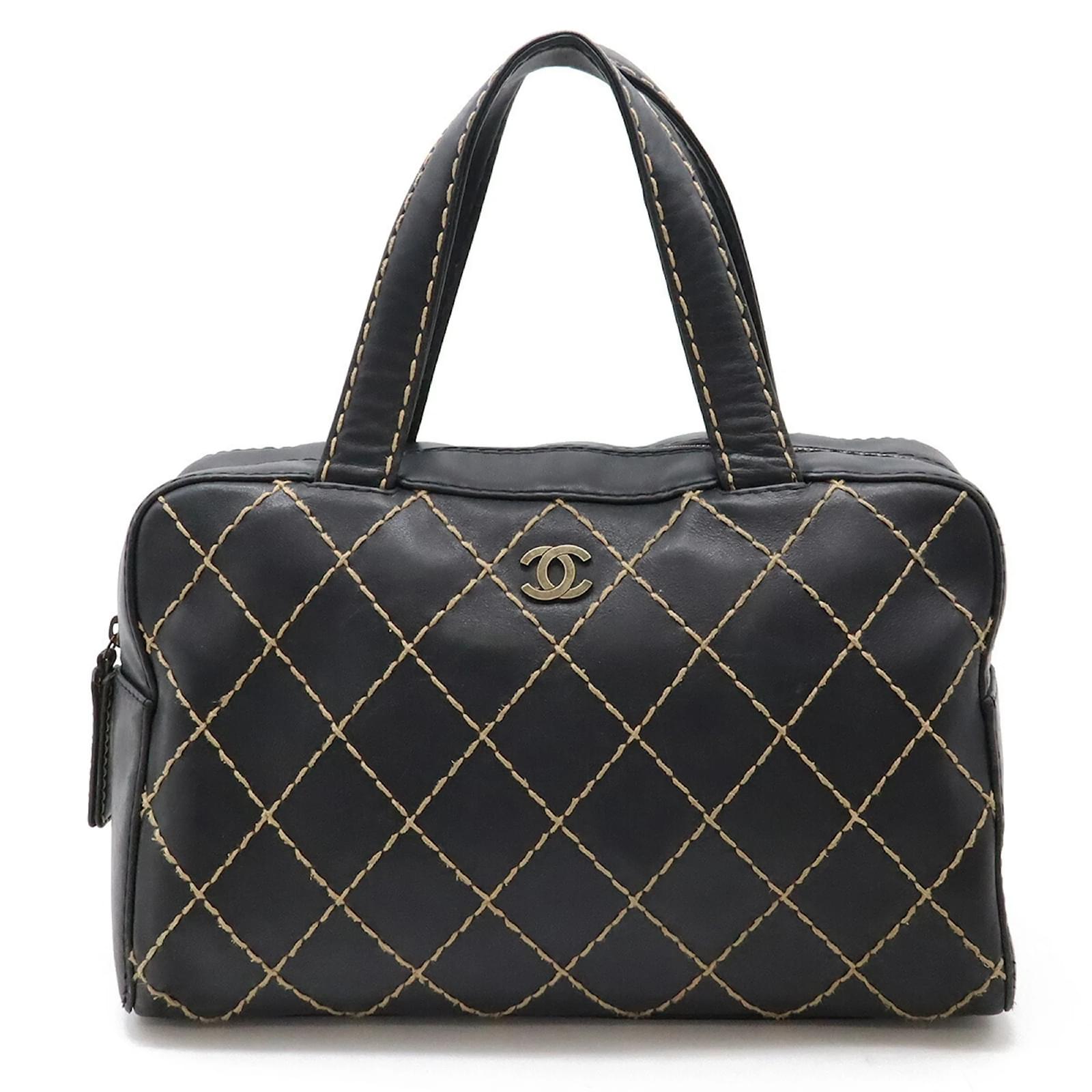 Chanel Wild Stitch Coco Mark Handbag Black Leather ref.2066097 - Joli ...