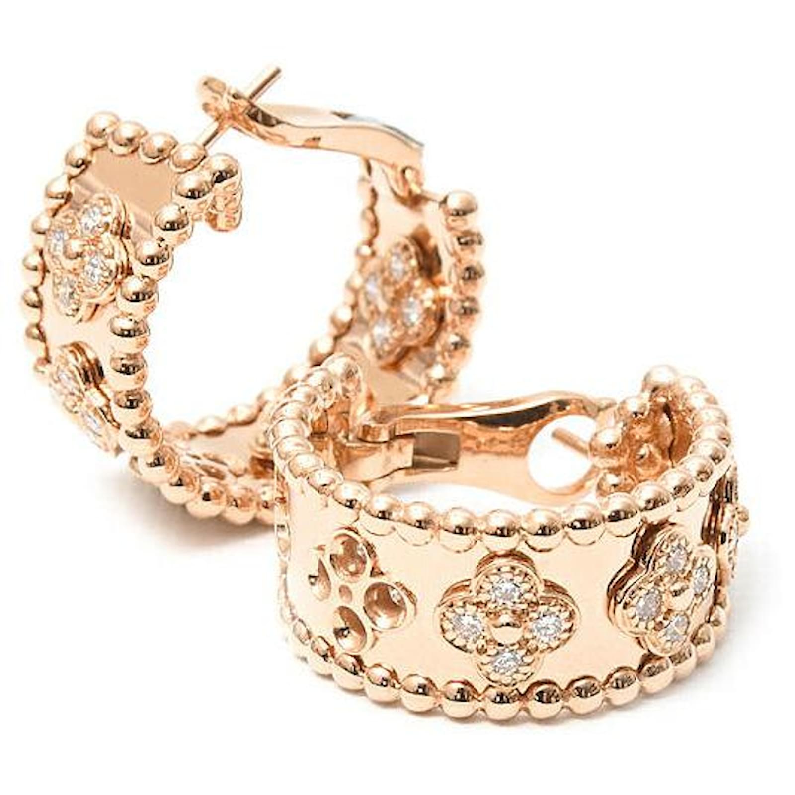 Van Cleef & Arpels Perlee Clover Earrings Diamond PG Golden ref.2069179 ...