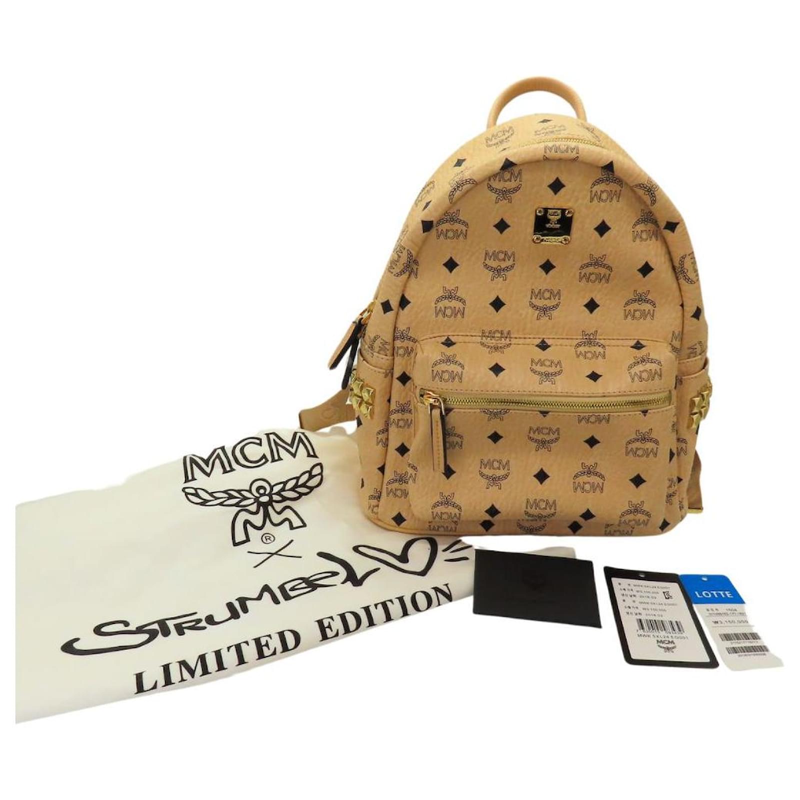 MCM Leather Side Studs Backpack Beige ref.2069400 - Joli Closet