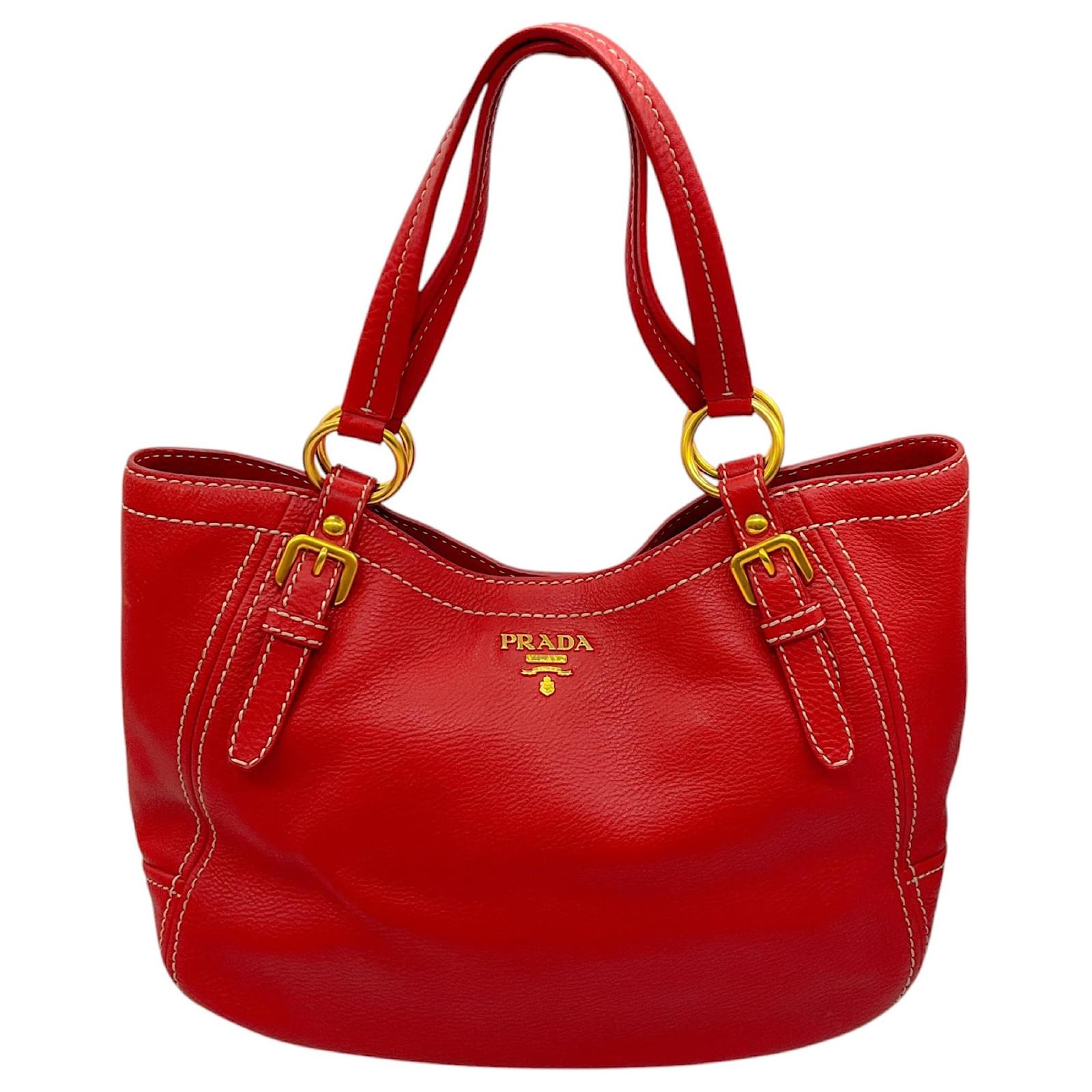 Prada Red Vitello Daino Leather Sacca Tote Handbag ref.2069495 - Joli ...