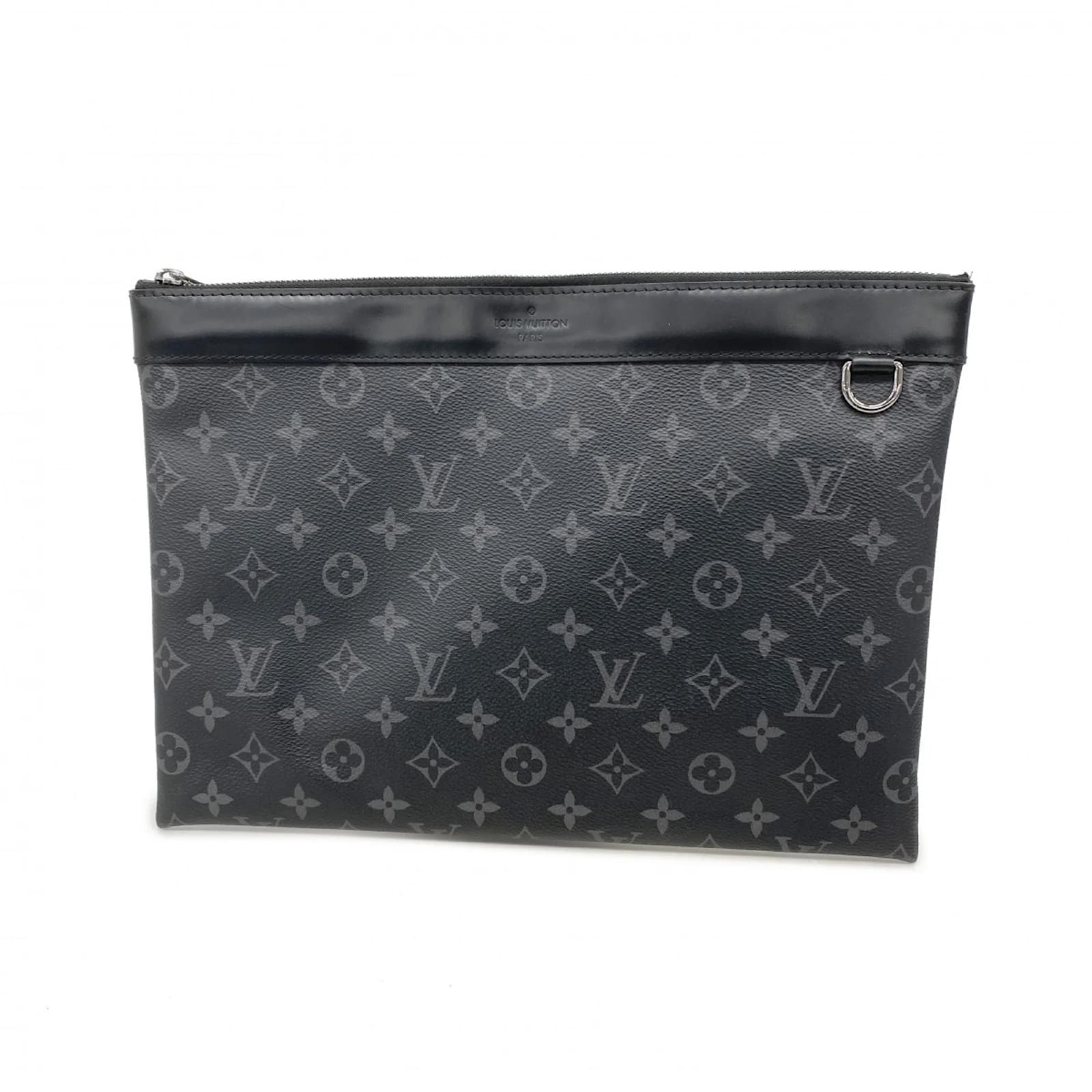Louis Vuitton Monogram Eclipse Clutch Bag Black ref.2073748 - Joli Closet