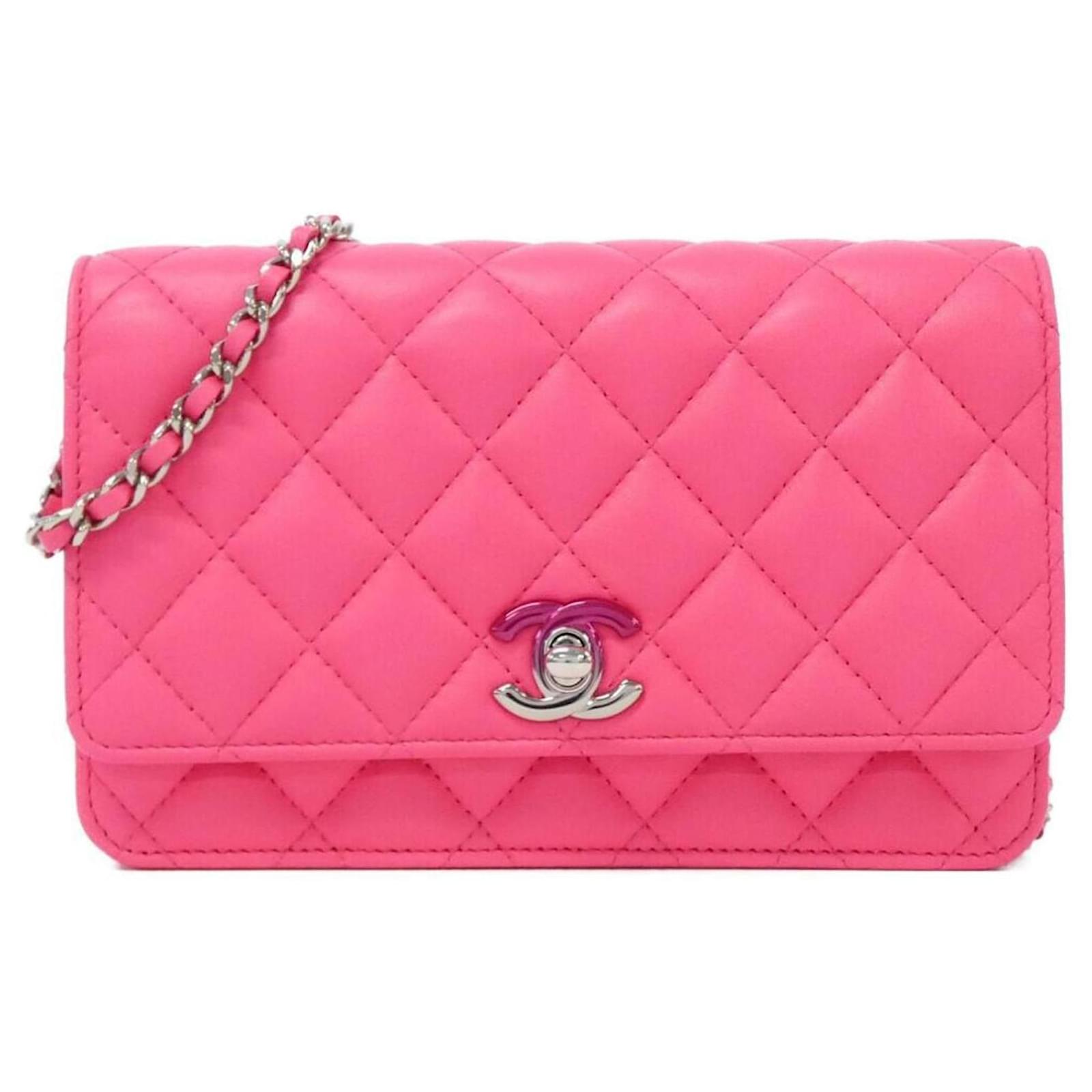 Chanel AP3698 Chain Wallet Pink Leather ref.2075606 - Joli Closet
