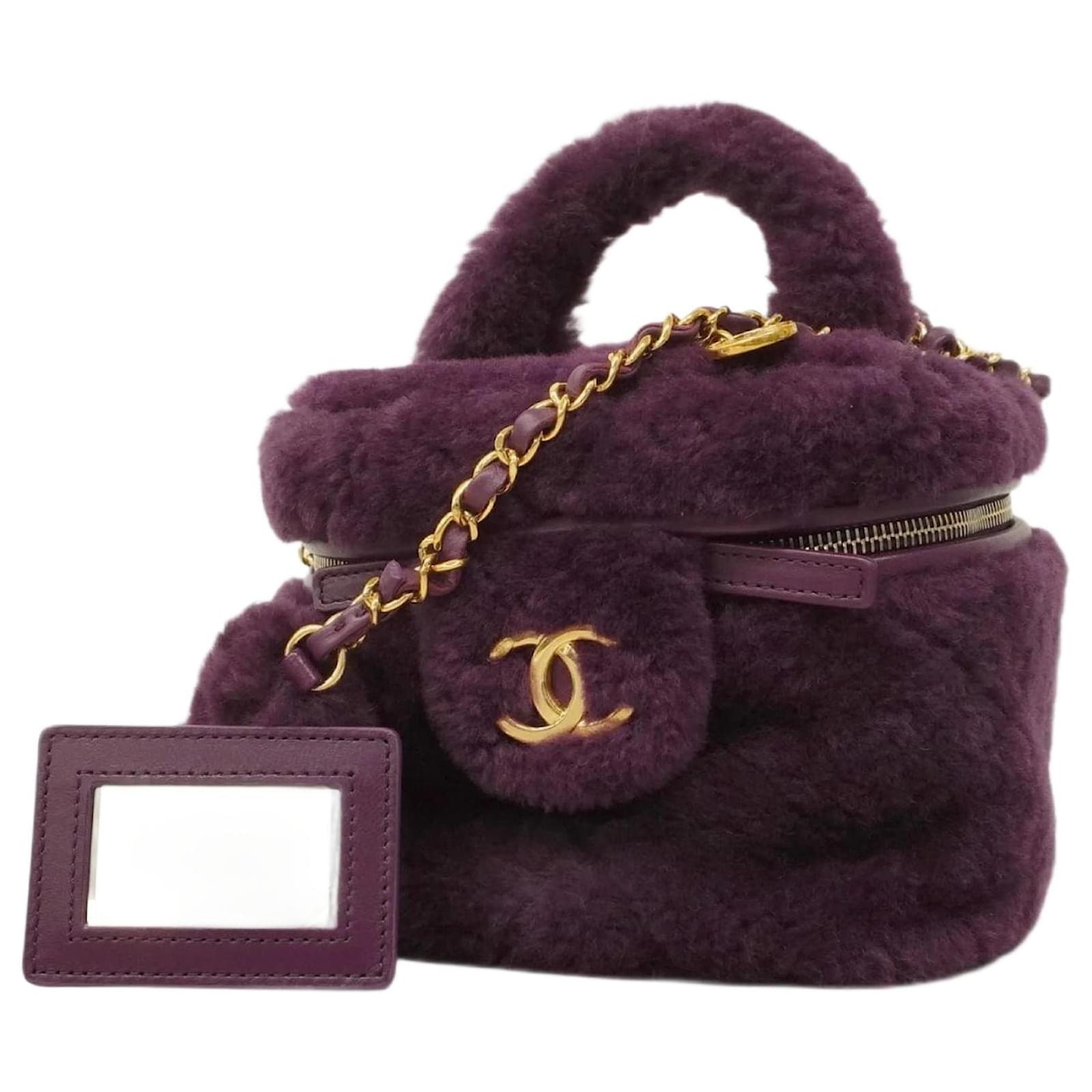 Chanel Purple Vanity Bag Fur ref.2085856 - Joli Closet