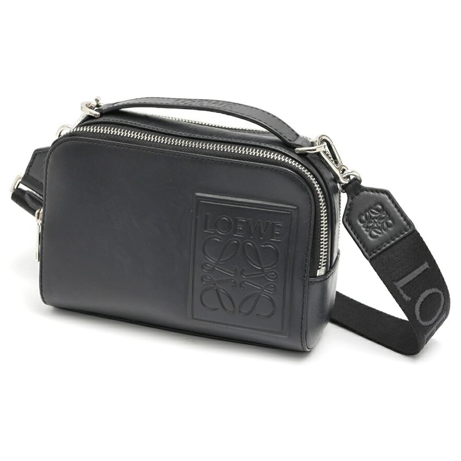 Loewe Crossbody Camera Bag Mini Black Leather ref.2086313 - Joli Closet