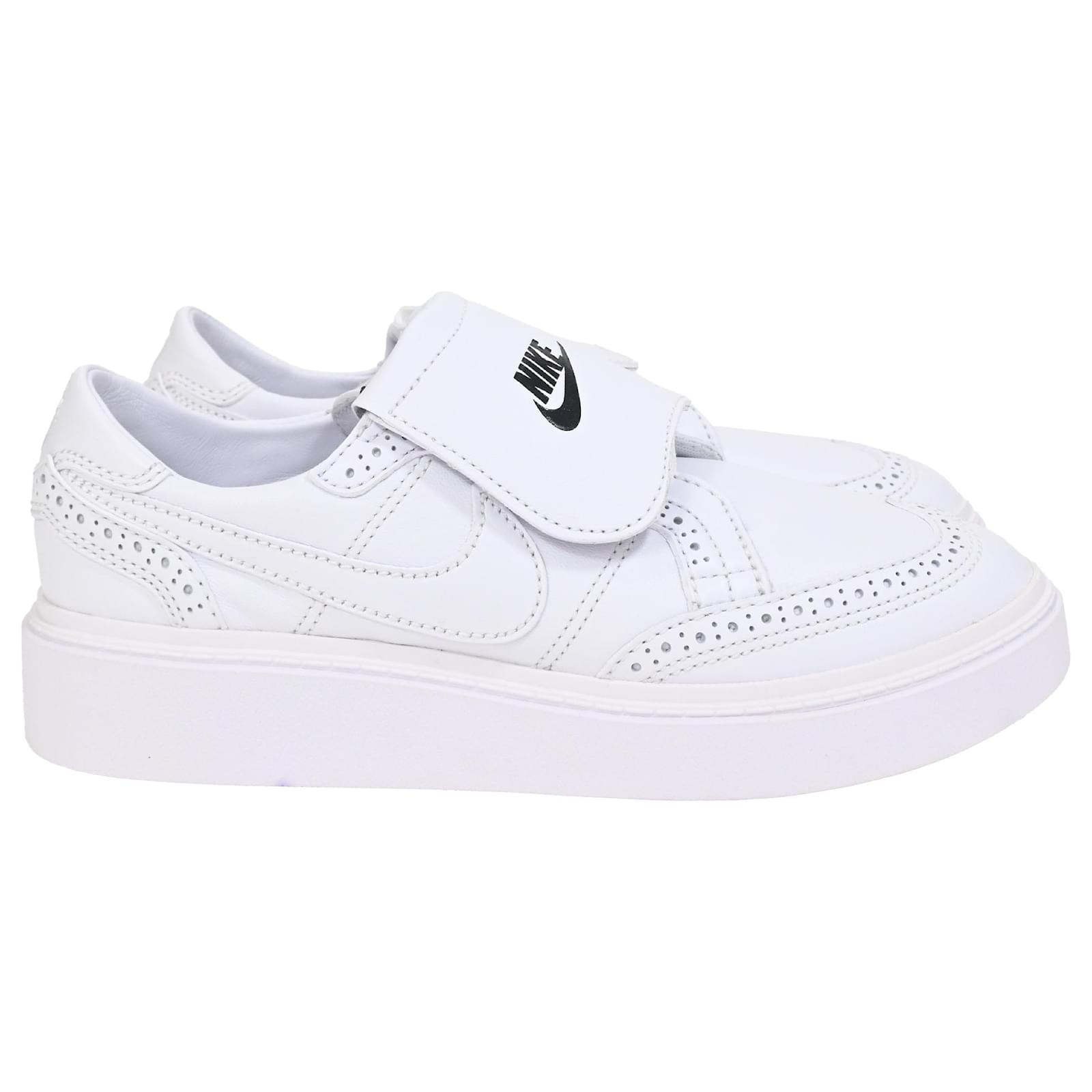 Nike Kwondo 1 G-Dragon Peaceminusone Triple Sneakers in White Leather ...