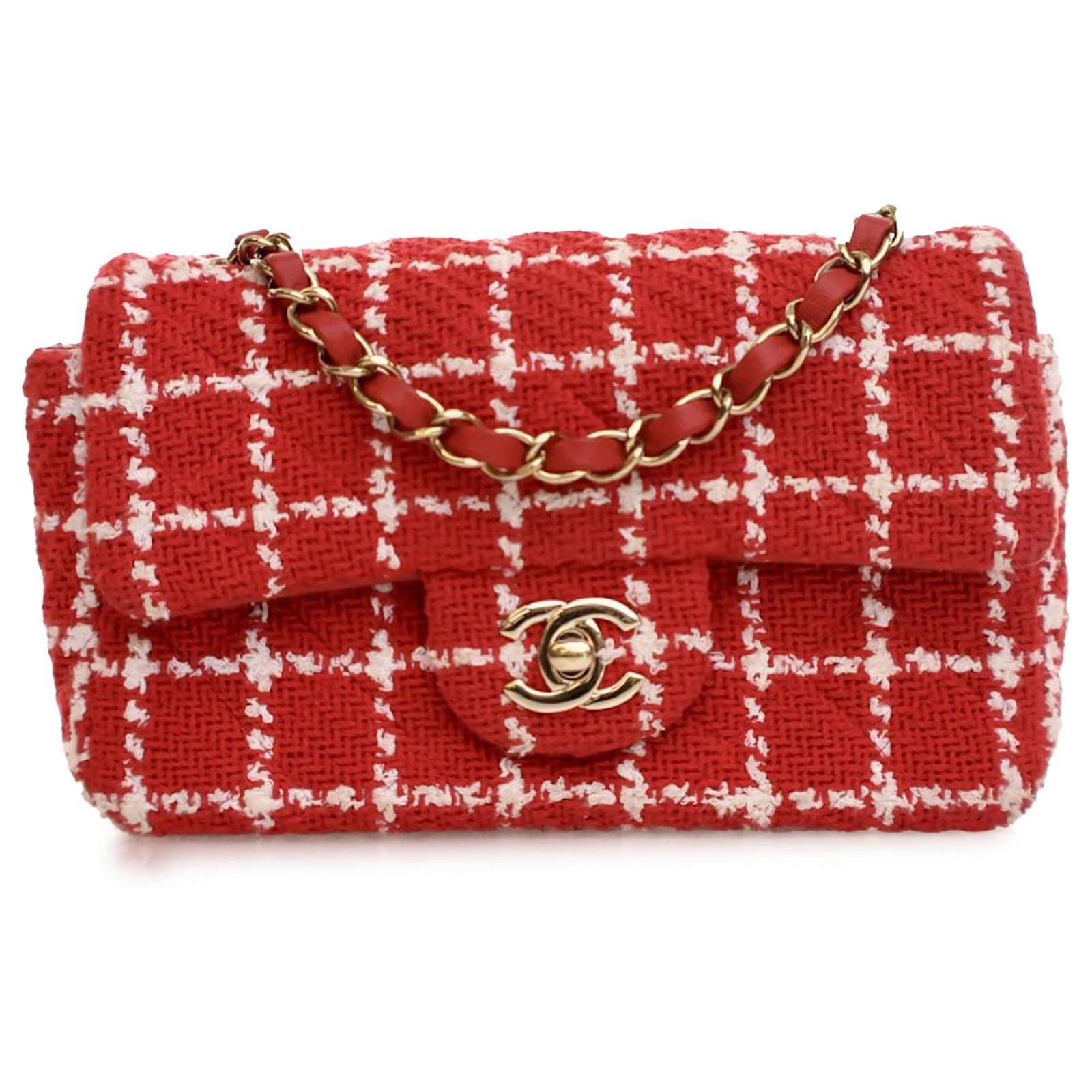 Chanel Red Mini Rectangular Classic Tweed Flap Cloth ref.2094596 - Joli ...