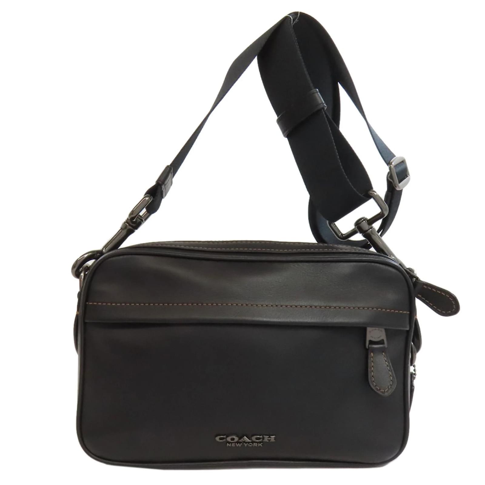 Coach F39946 Long Shoulder Bag Black Leather ref.2094707 - Joli Closet