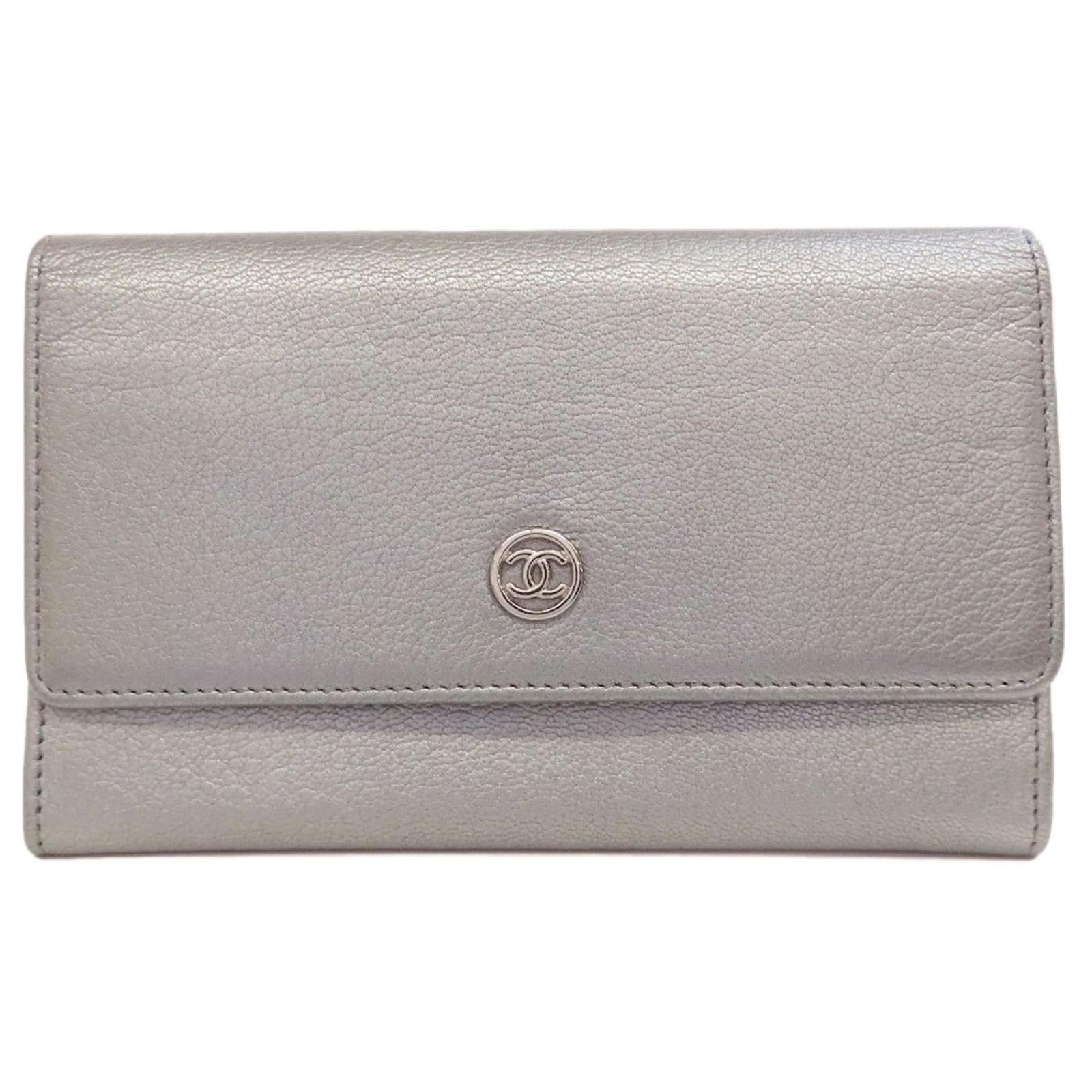 Chanel Coco Mark Long Wallet in Calfskin Leather ref.2094732 - Joli Closet