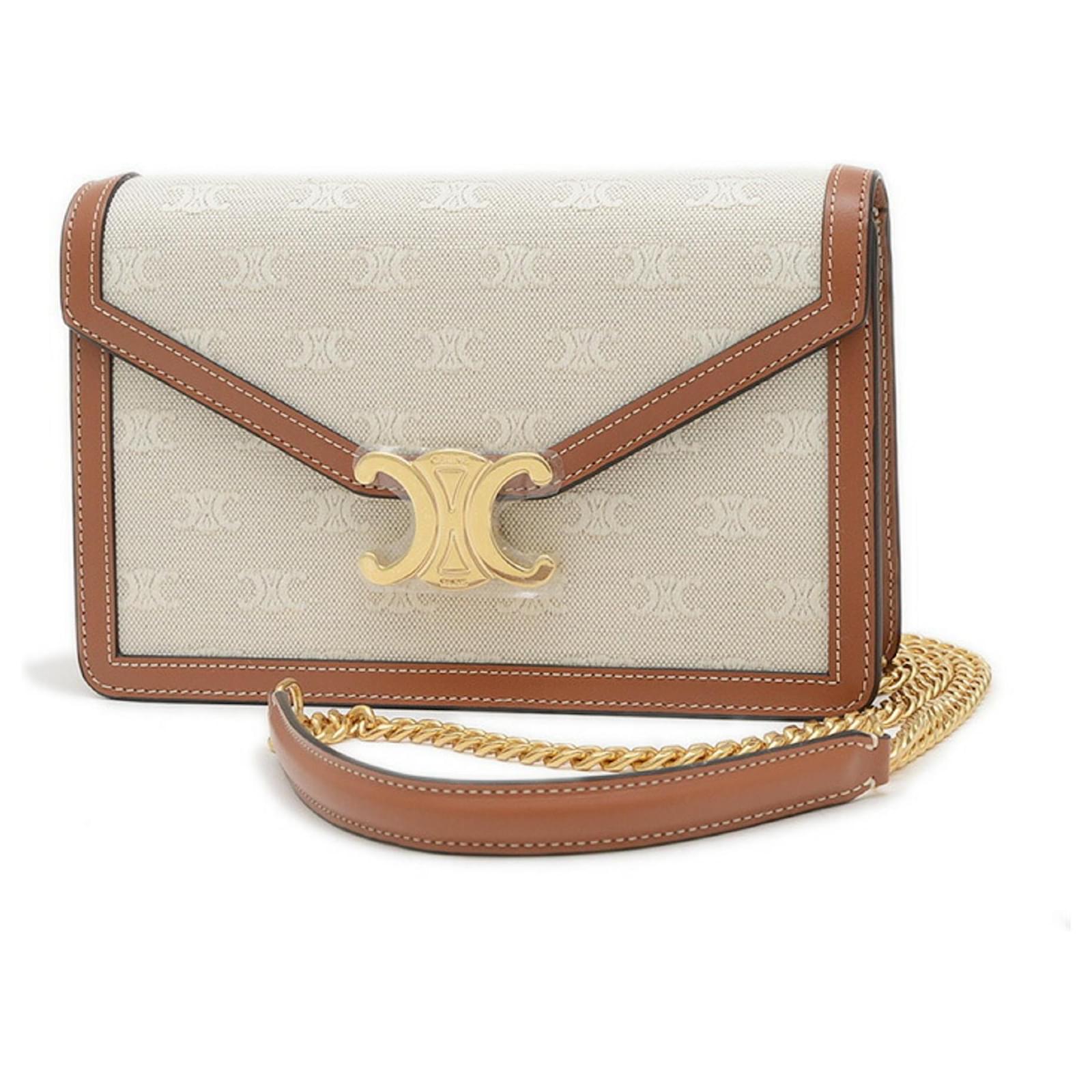 Céline Celine Triomphe Chain Wallet in Canvas White Cloth ref.2097972 ...
