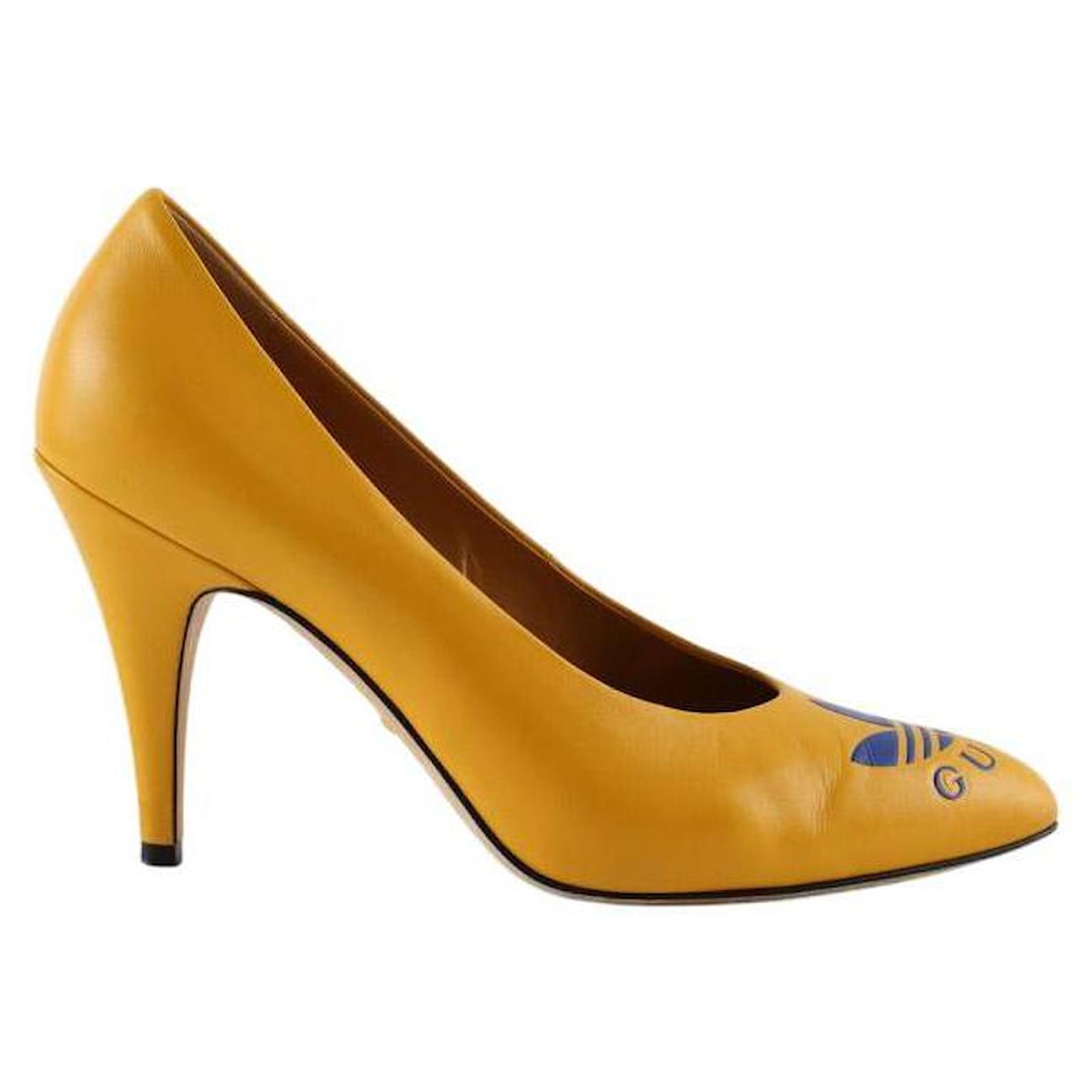 Gucci Leather heels Yellow ref.2100214 - Joli Closet