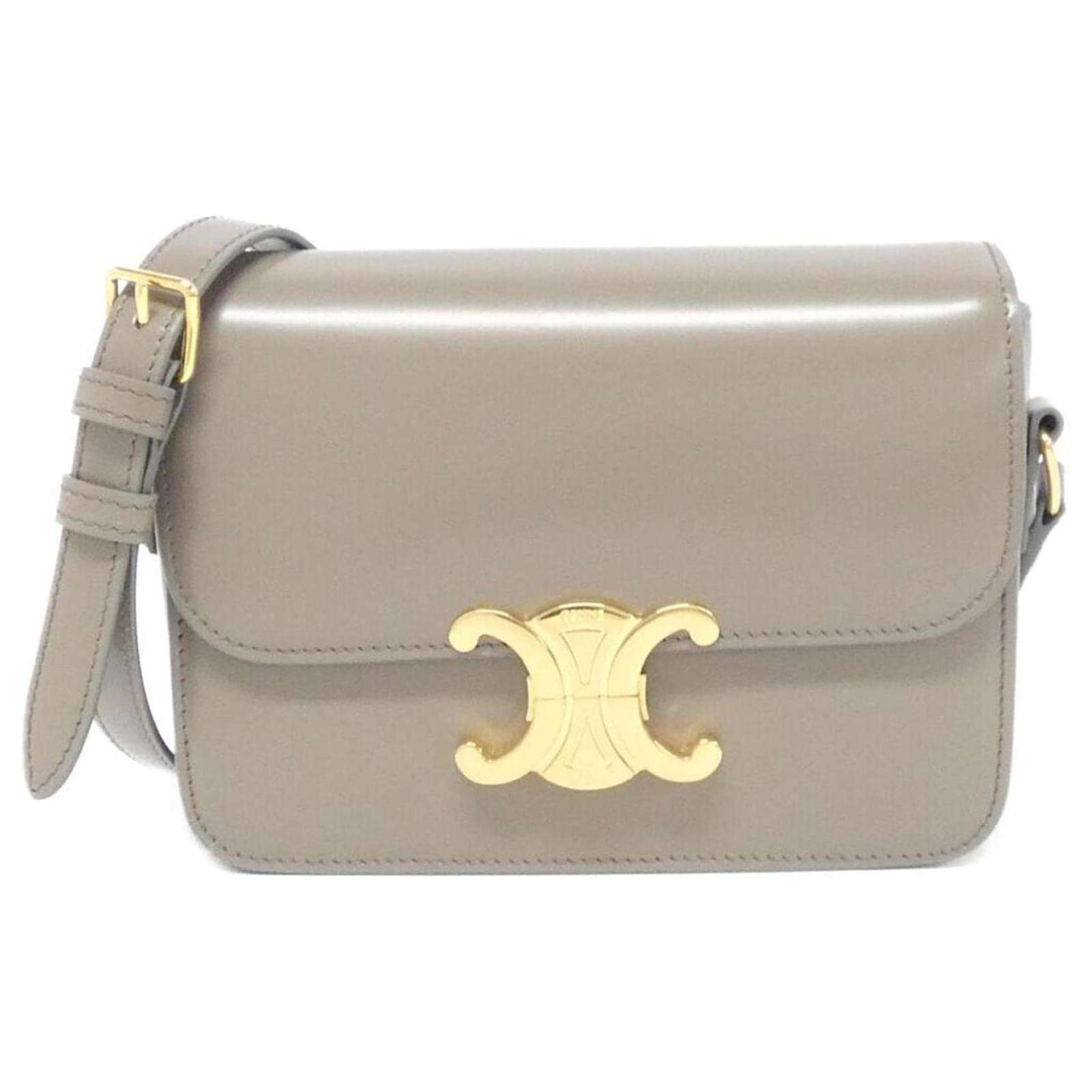 Céline Celine Teen Triomphe 188423BF4 Shoulder Bag Leather ref.2100603 - Joli Closet