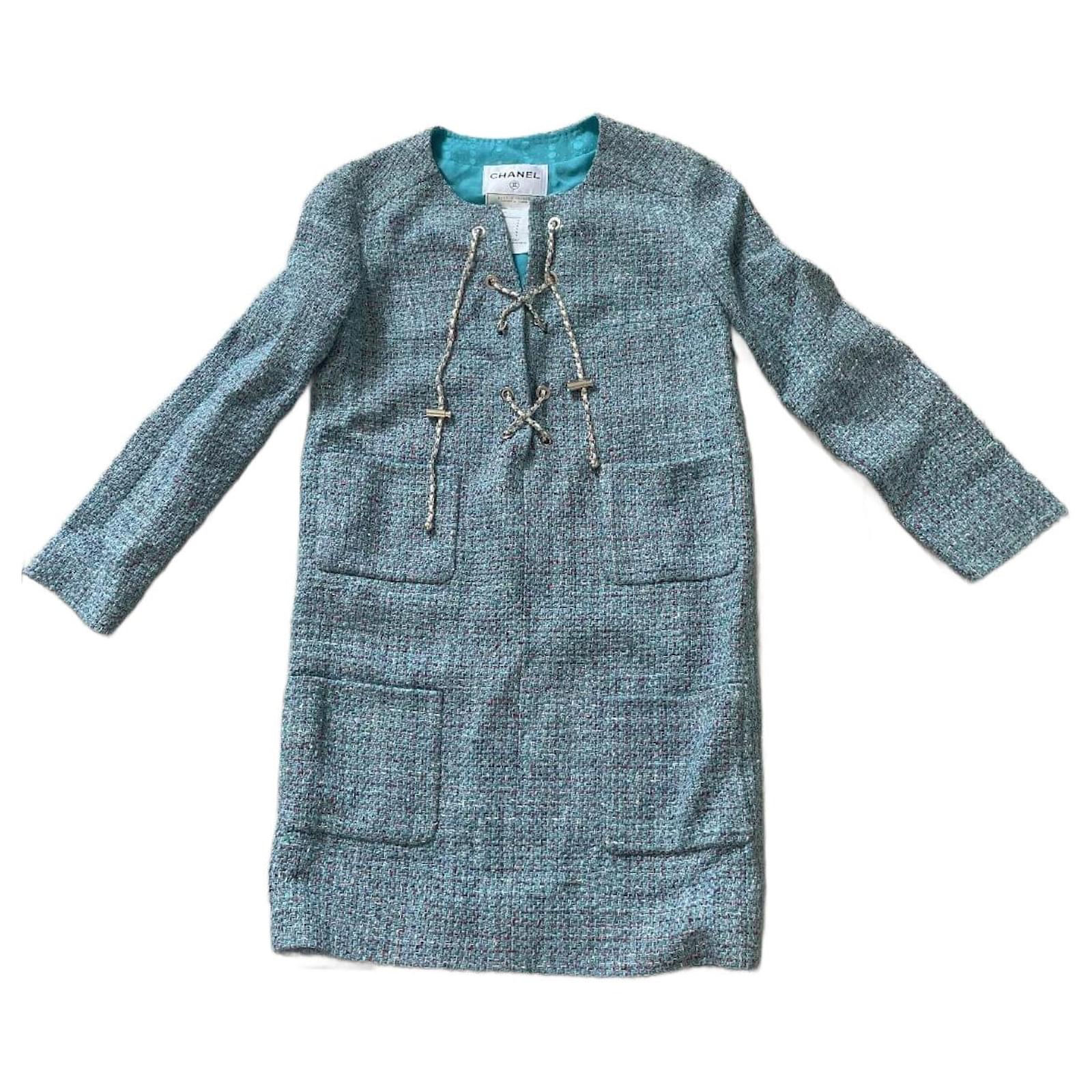 Chanel Dresses Blue Tweed ref.2104990 - Joli Closet