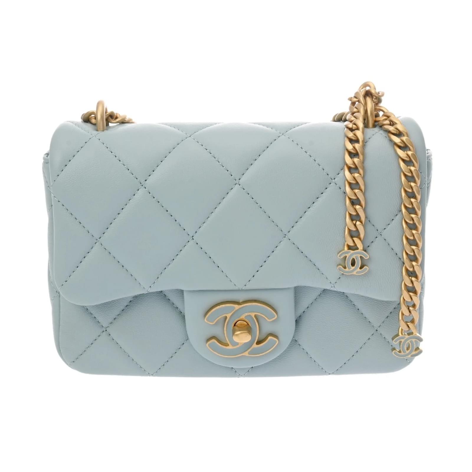 Chanel Matelasse Mini Chain Shoulder Bag Leather ref.2113418 - Joli Closet