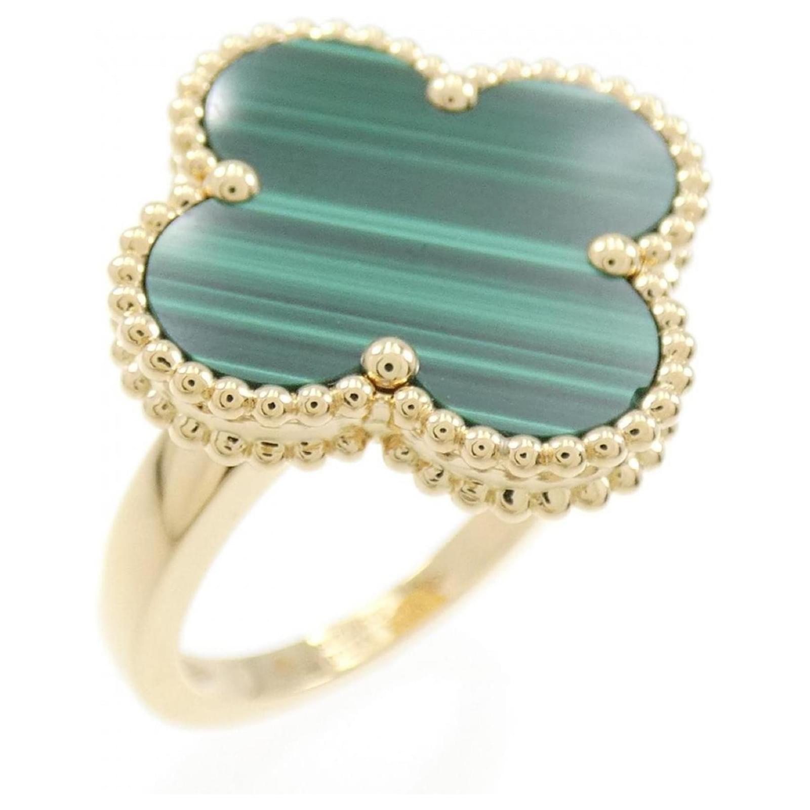 Van Cleef & Arpels Magic Alhambra Ring Golden Yellow gold ref.2129638 ...