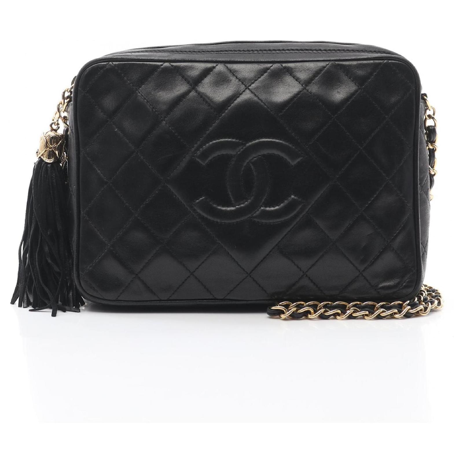 Chanel Camera Black Leather ref.2130361 - Joli Closet