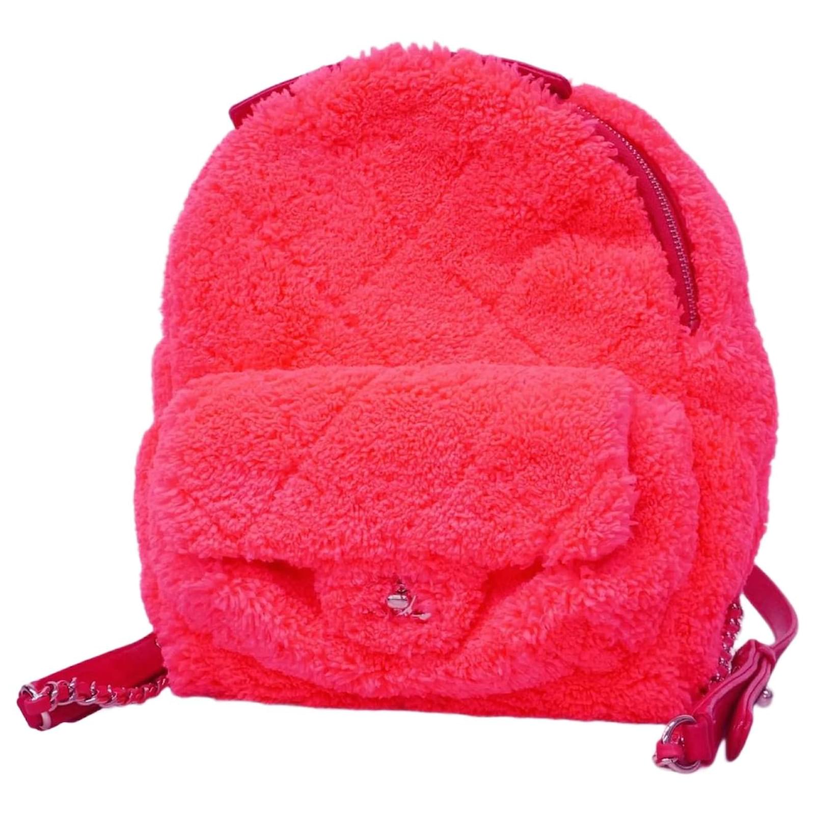 Chanel Pink Matelasse Pile Backpack Faux fur ref.2134584 - Joli Closet