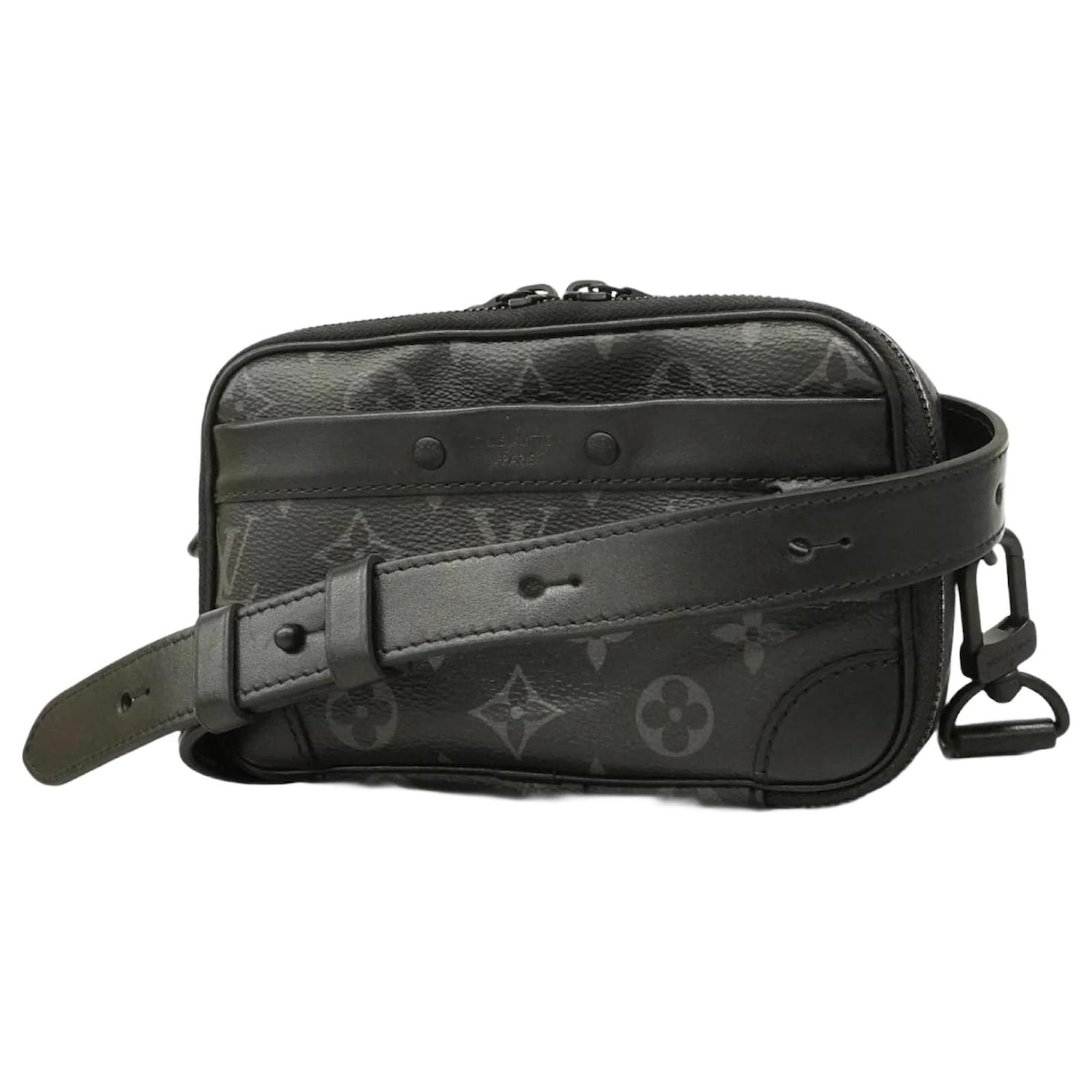 Louis Vuitton Monogram Eclipse Alpha Shoulder Bag Black ref.2134594 ...