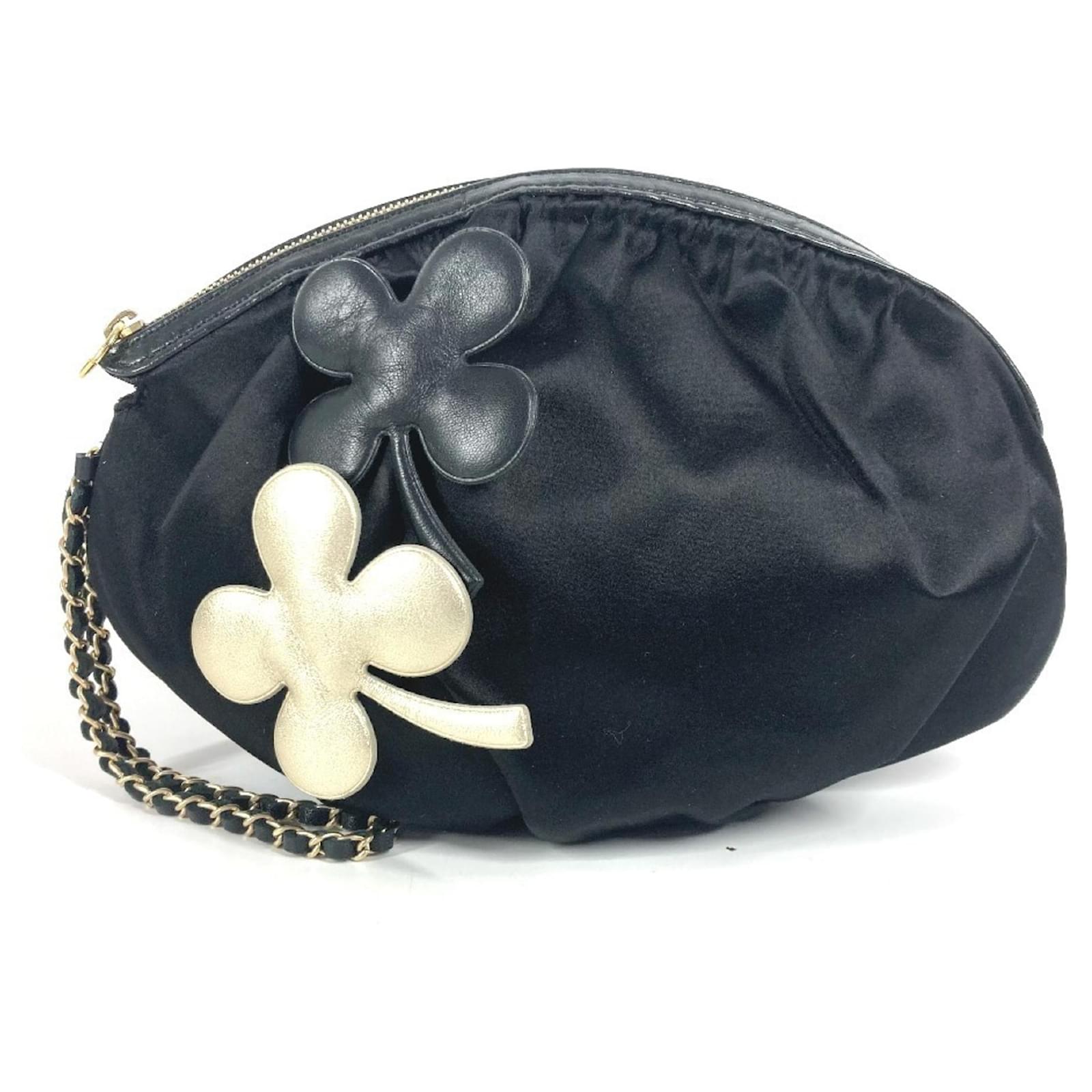 Chanel Black Satin Clover Pouch Bag ref.2136717 - Joli Closet