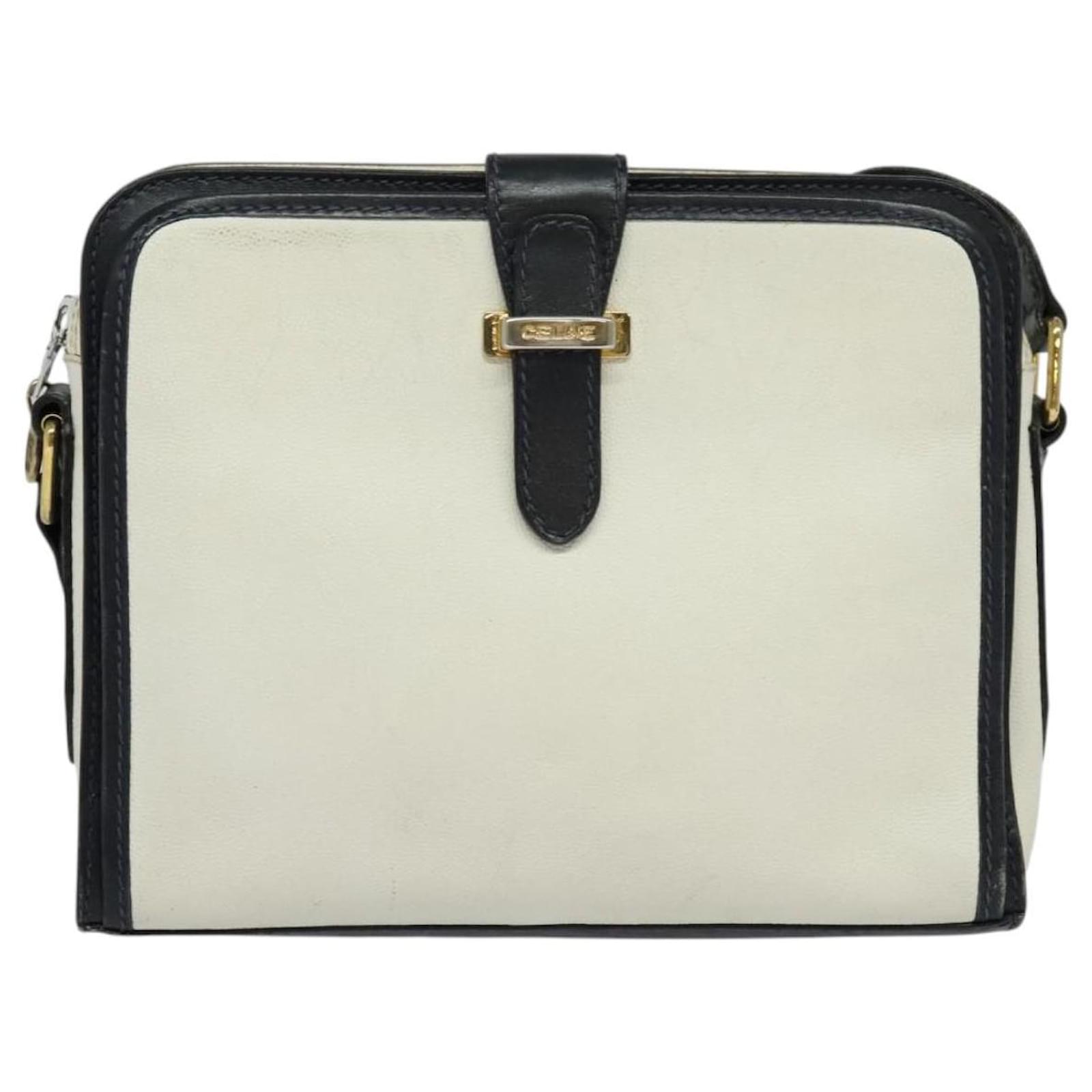 Céline White Leather ref.2137847 - Joli Closet