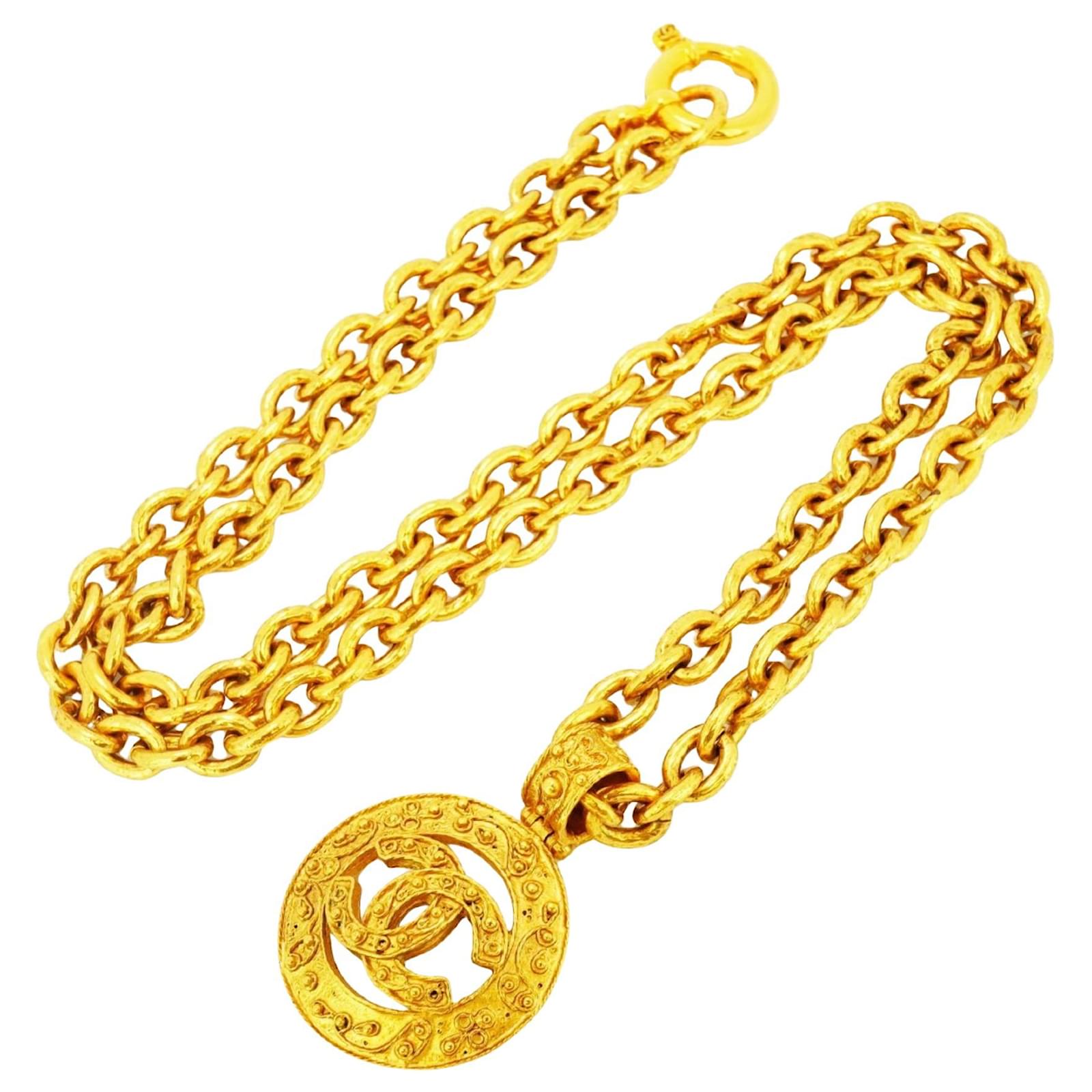 Chanel Coco Mark Golden Gold-plated ref.2142954 - Joli Closet