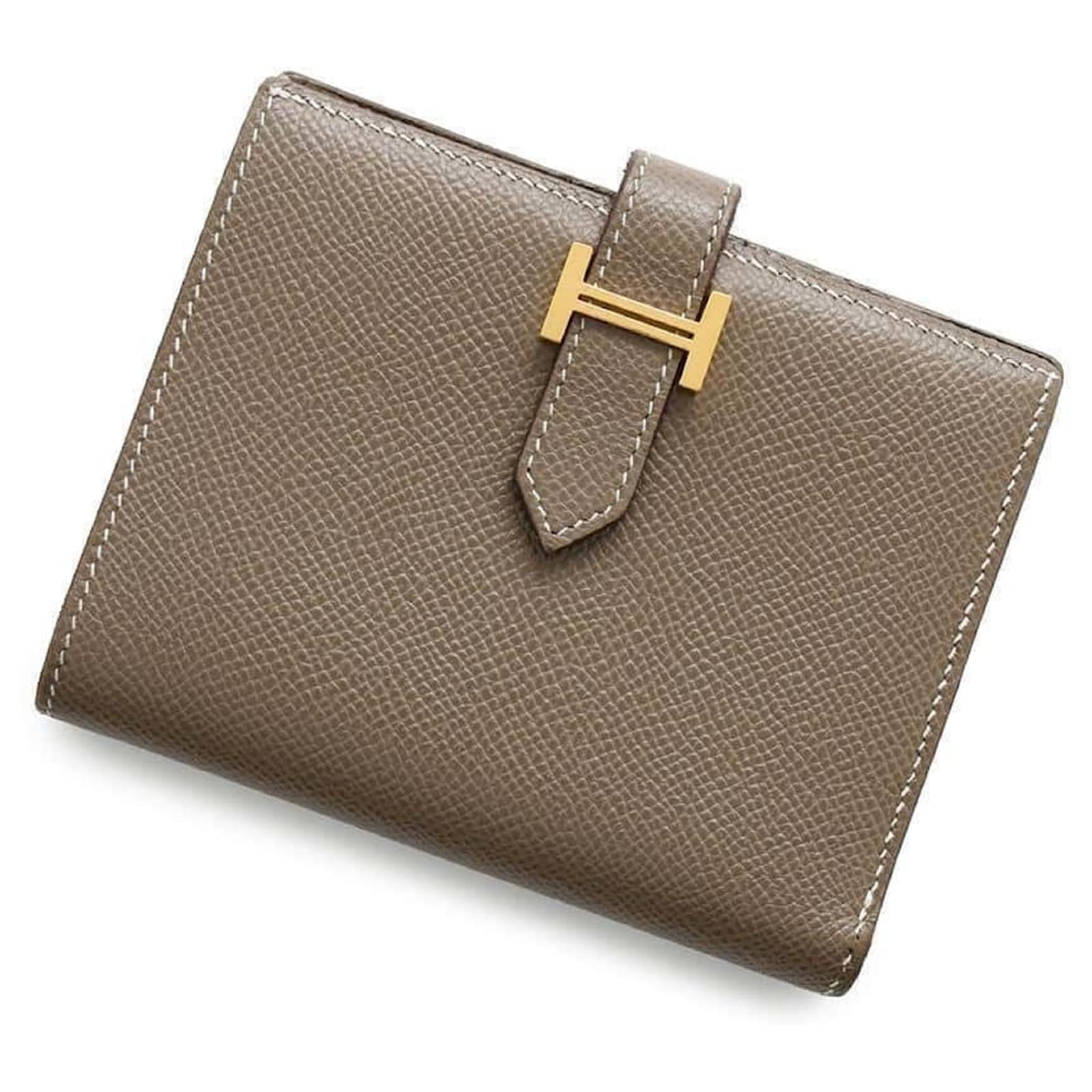 Hermès Hermes Bi-fold Wallet in Etoupe Gray Taupe Leather ref.2158538 ...