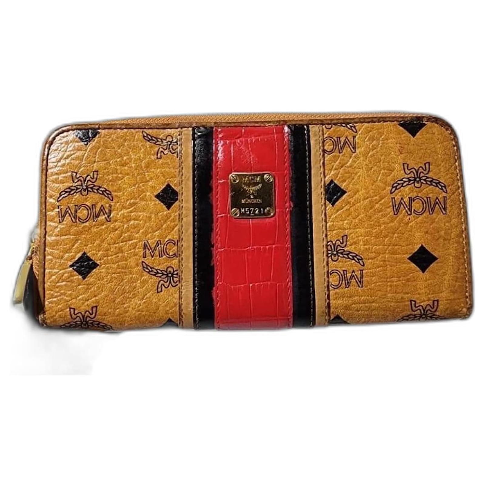 MCM Leather Printed Continental Wallet Brown/Red ref.2159212 - Joli Closet