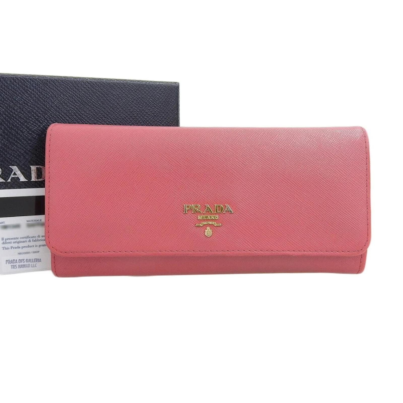 Prada Long Wallet in Pink Saffiano Leather ref.2169857 - Joli Closet
