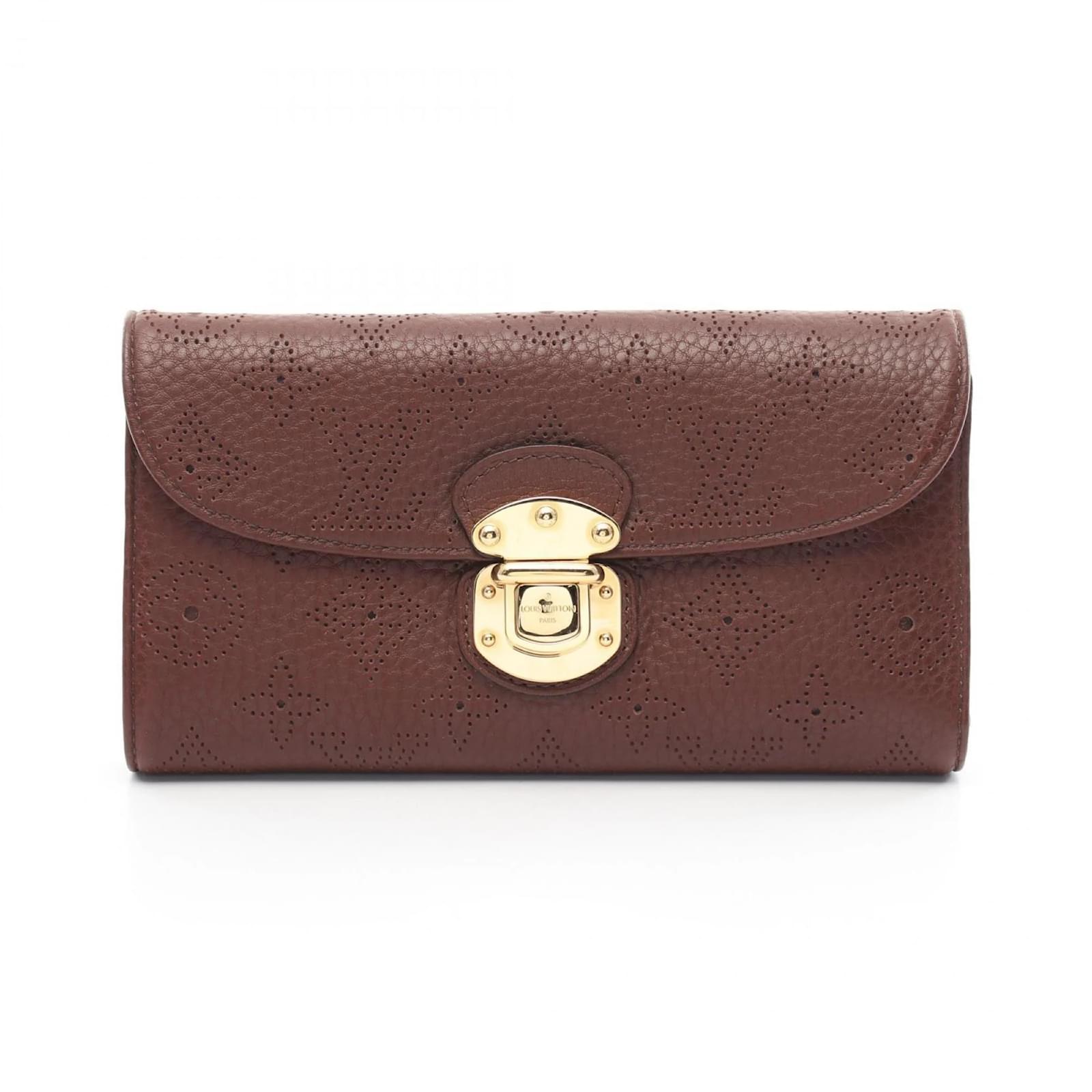 Louis Vuitton Mahina Tri-fold Long Wallet Brown Leather ref.2170180 ...